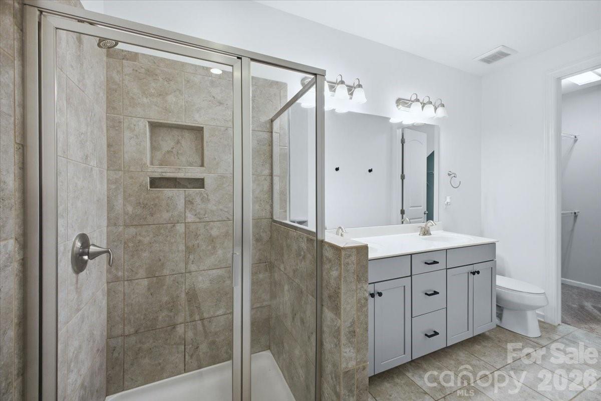 Photo 13 of 5618 Stonewells Drive, Charlotte, NC