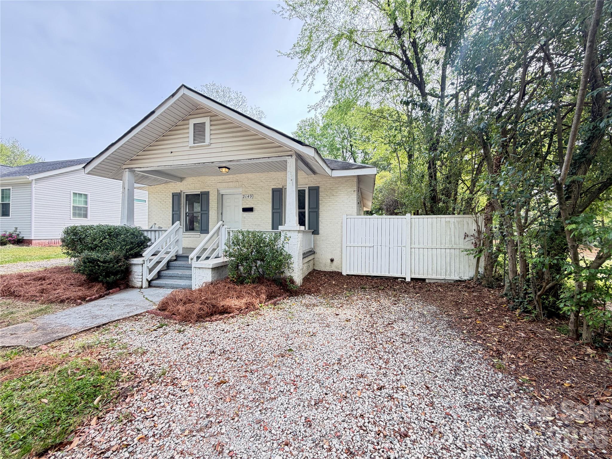 Photo 3 of 2149 Camp Greene Street, Charlotte, NC