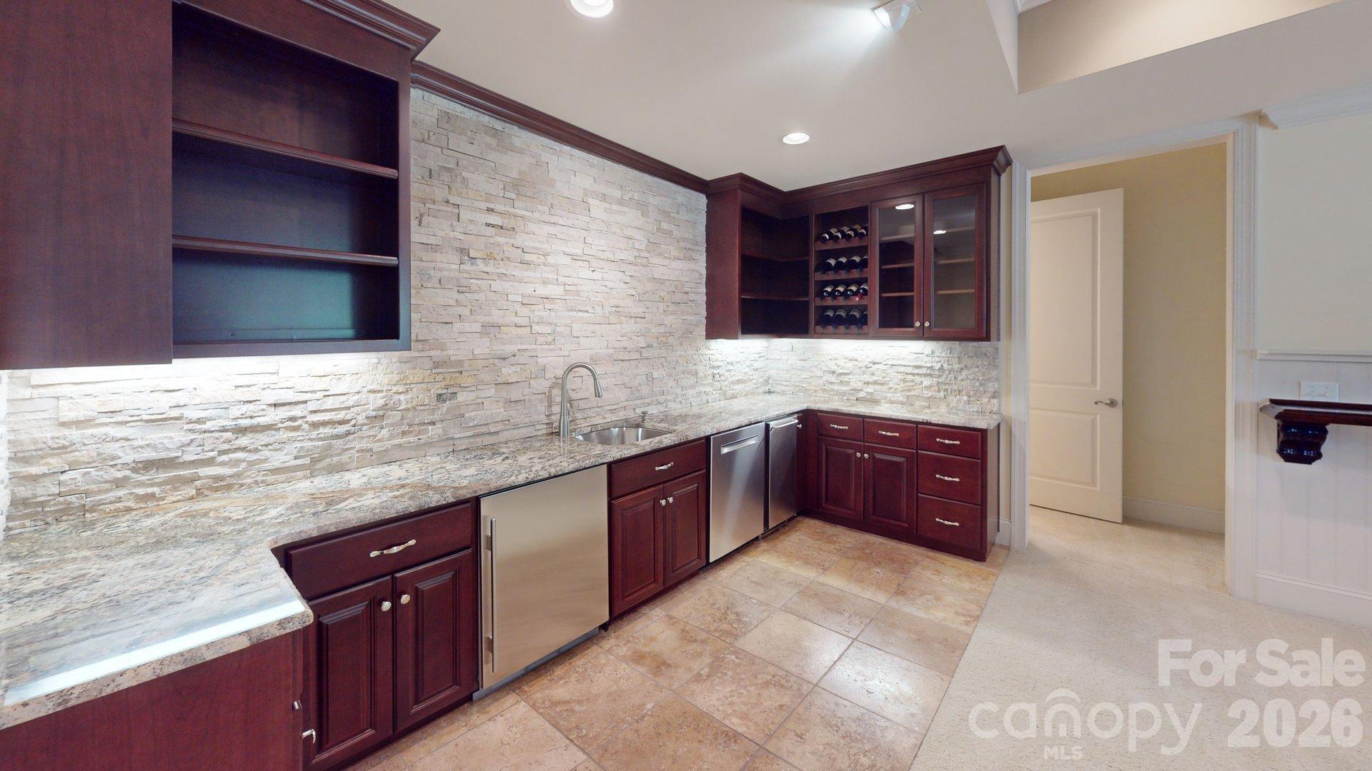 Photo 26 of 8928 Heydon Hall Circle, Charlotte, NC