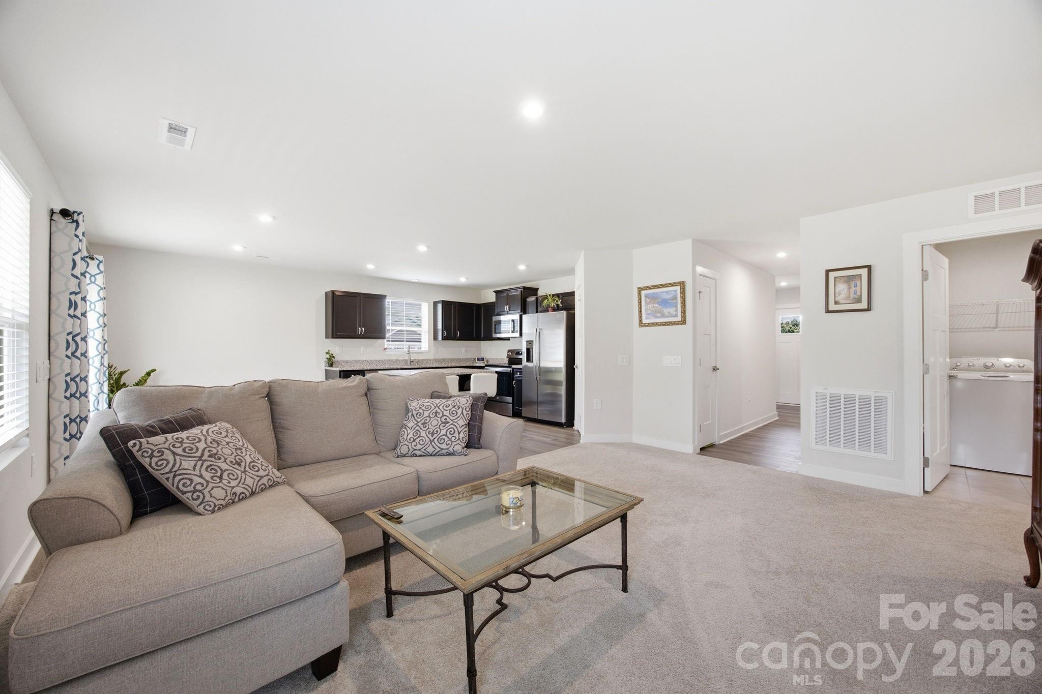 Photo 5 of 621 Grandiflora Avenue, Lancaster, SC