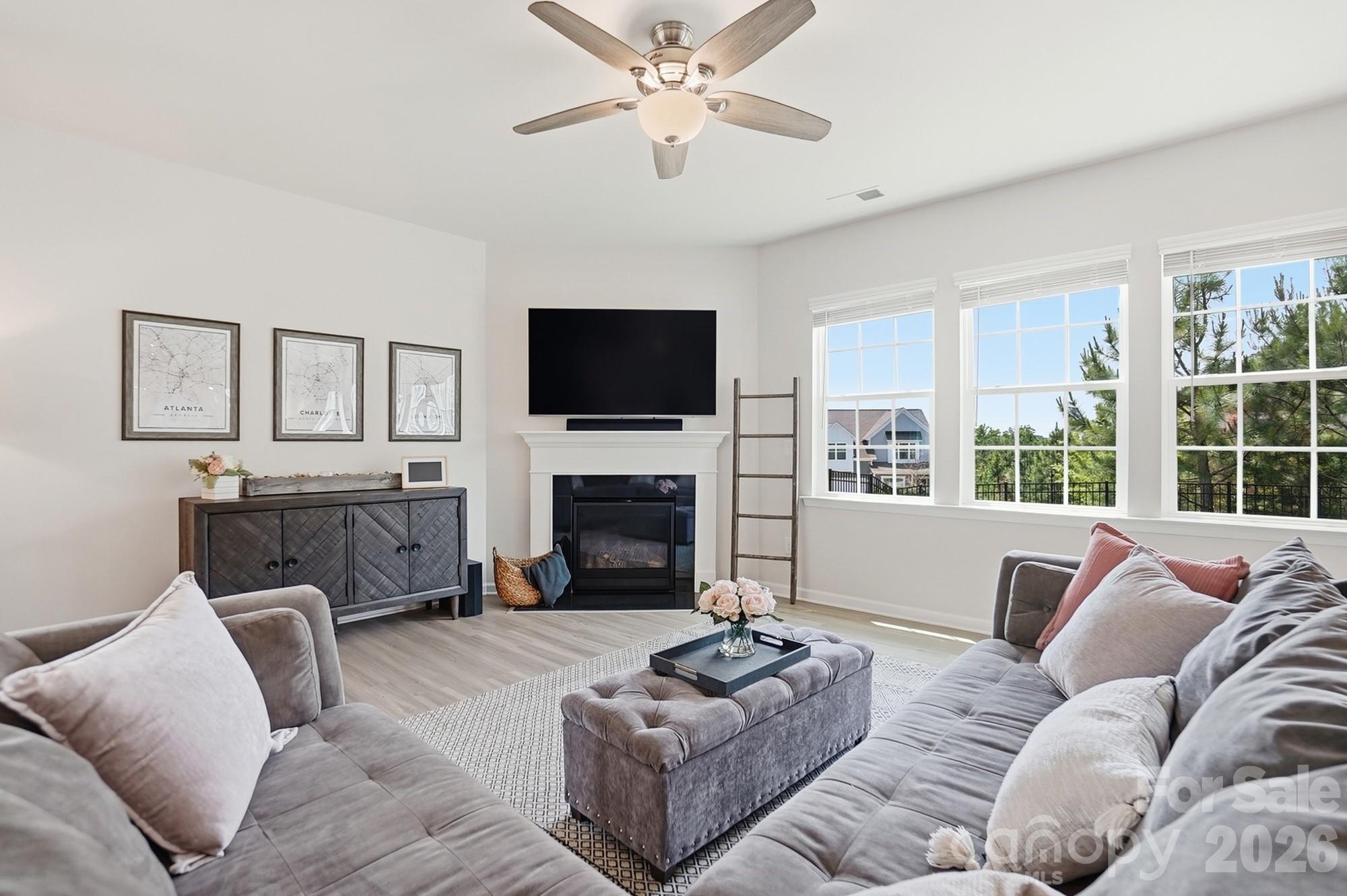 Photo 11 of 16732 Cozy Cove Road, Charlotte, NC