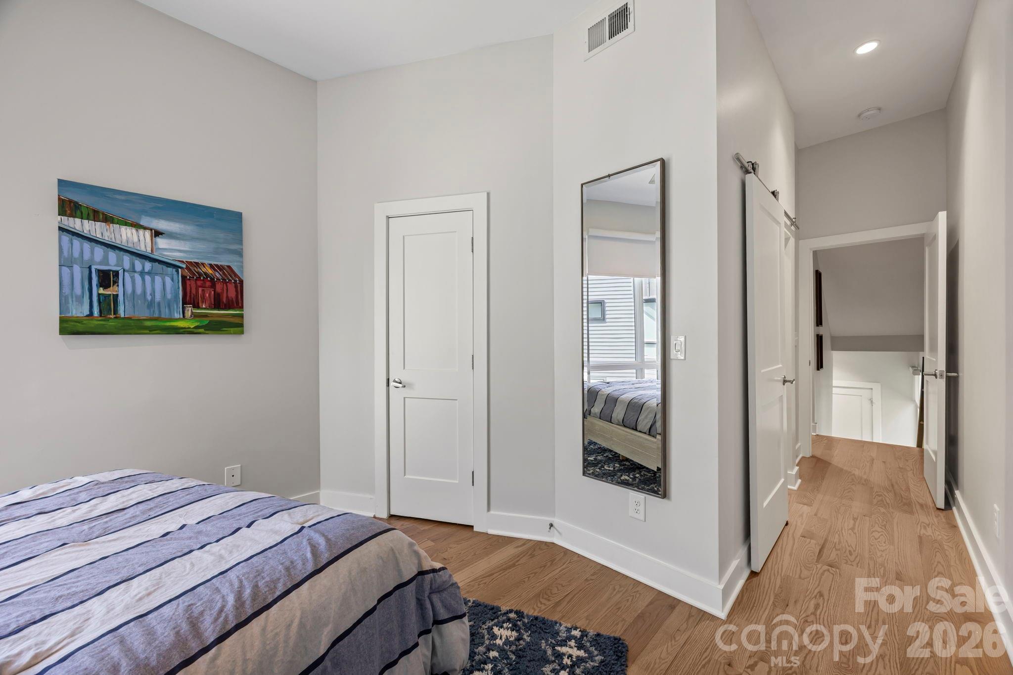 1062 Kenilworth Avenue, Charlotte, NC - photo 12 of 29