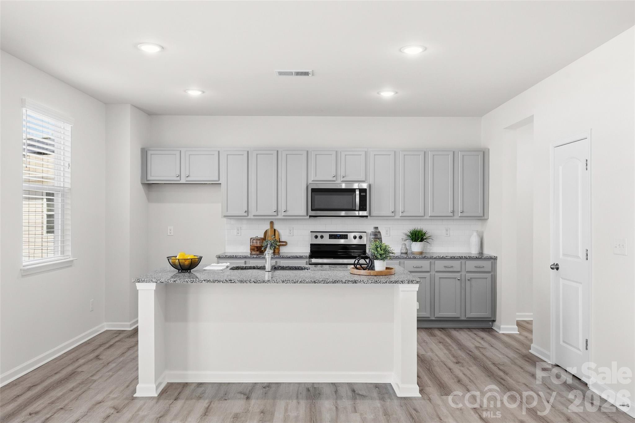 Photo 14 of 7024 Maple Run Circle, Charlotte, NC