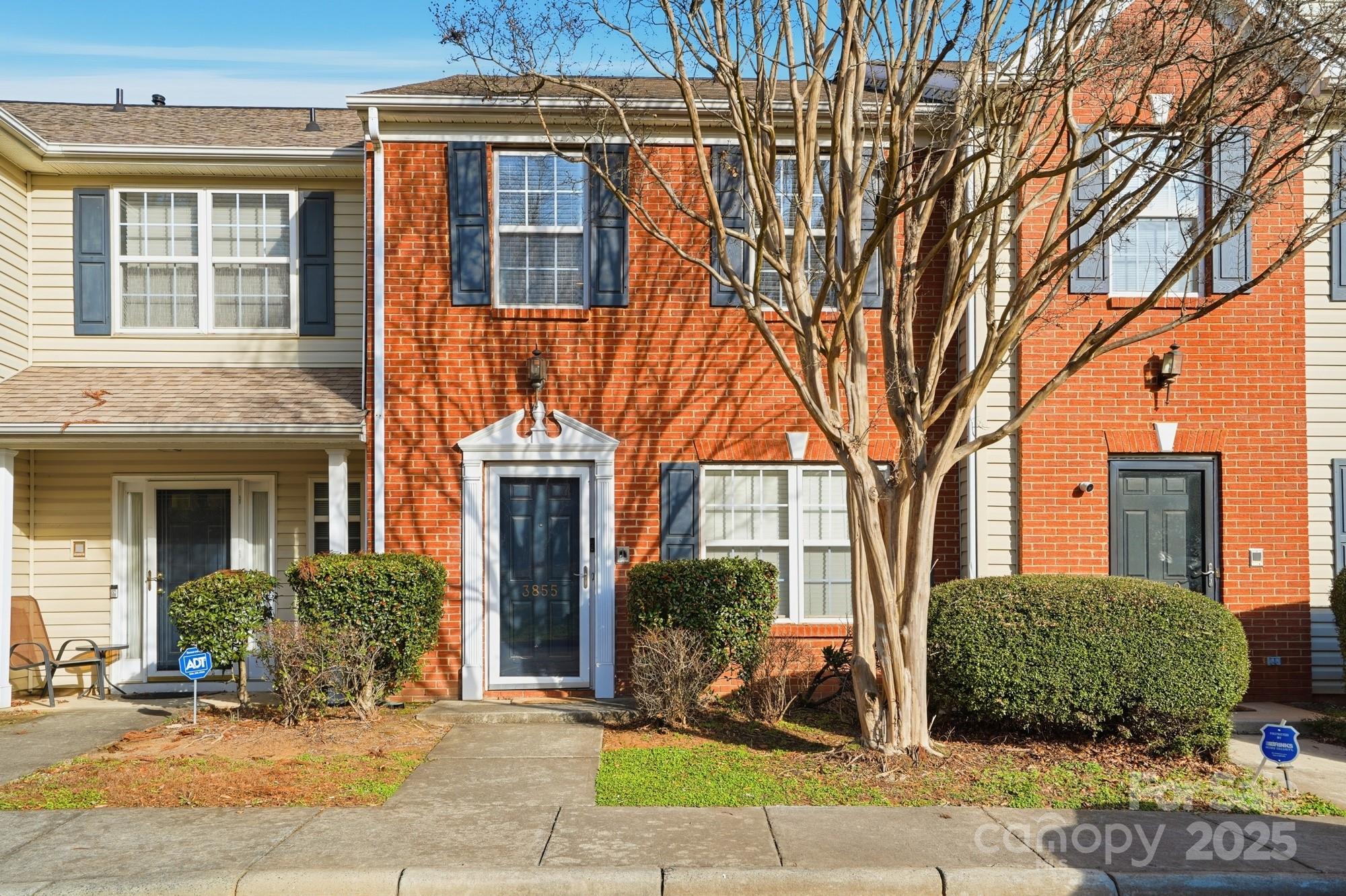 Photo 2 of 3855 Glenlea Commons Drive, Charlotte, NC