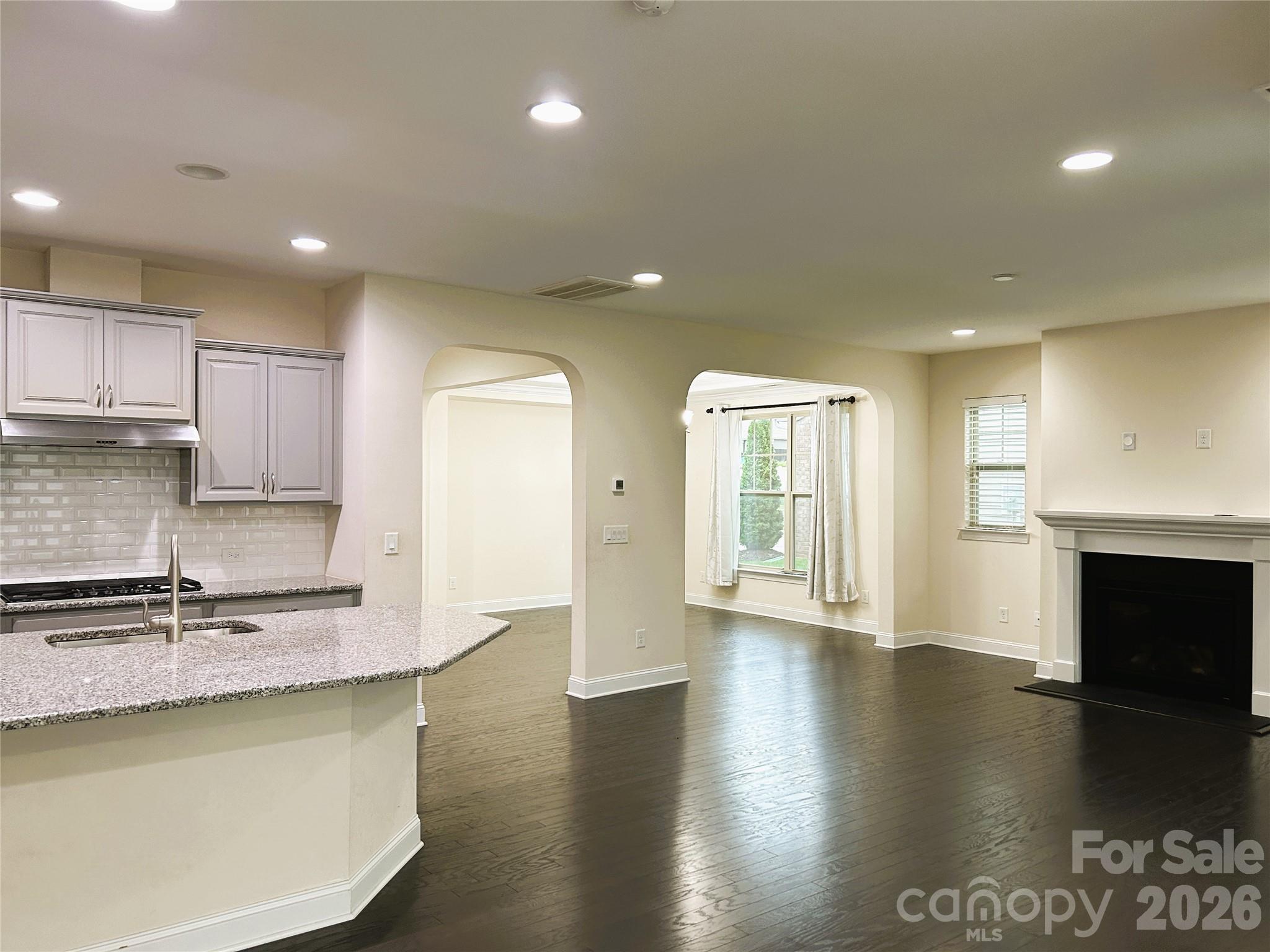 Photo 12 of 9015 Manor Oak Court, Charlotte, NC