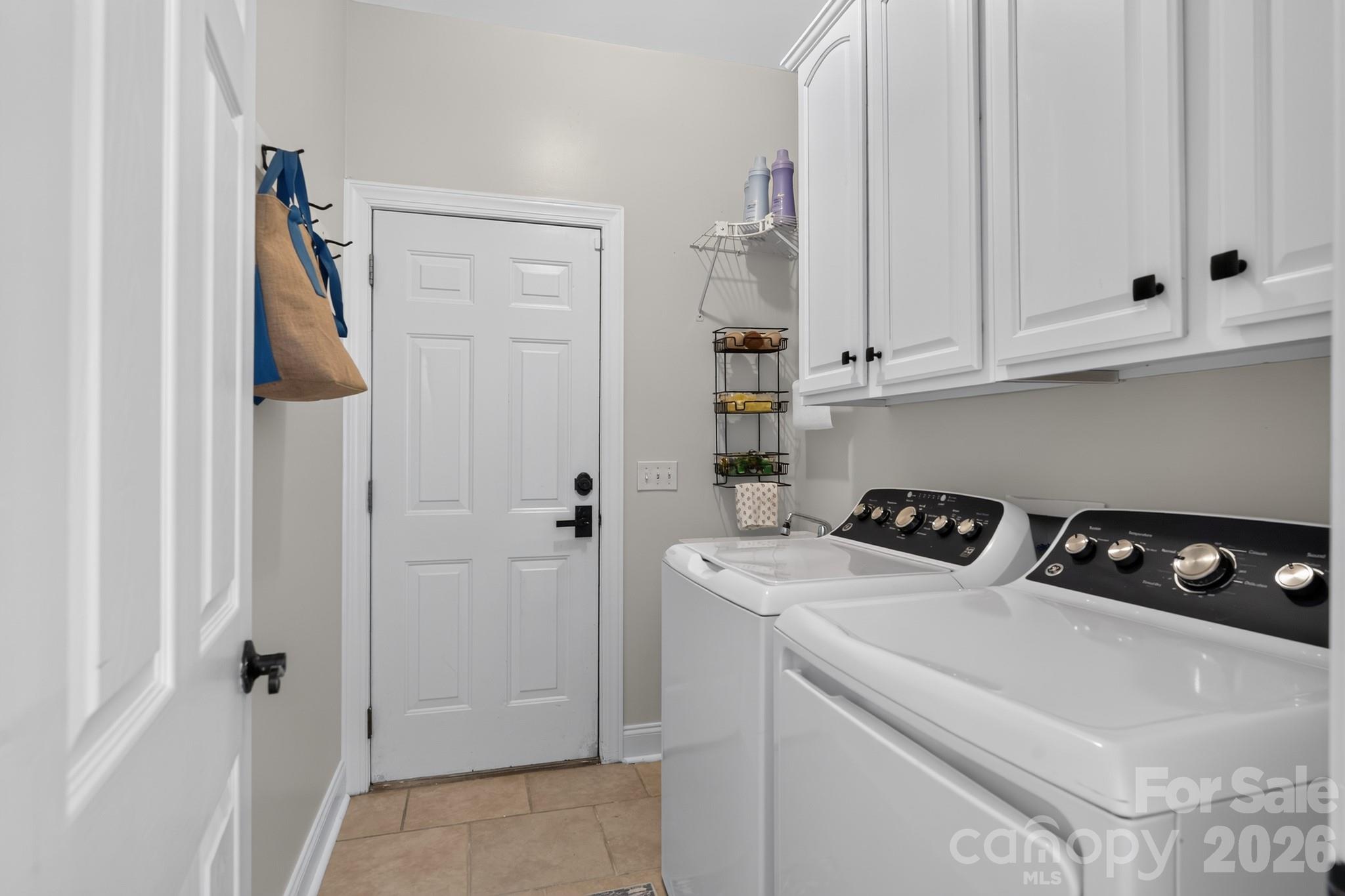 Photo 16 of 10513 Orchid Hill Lane, Charlotte, NC