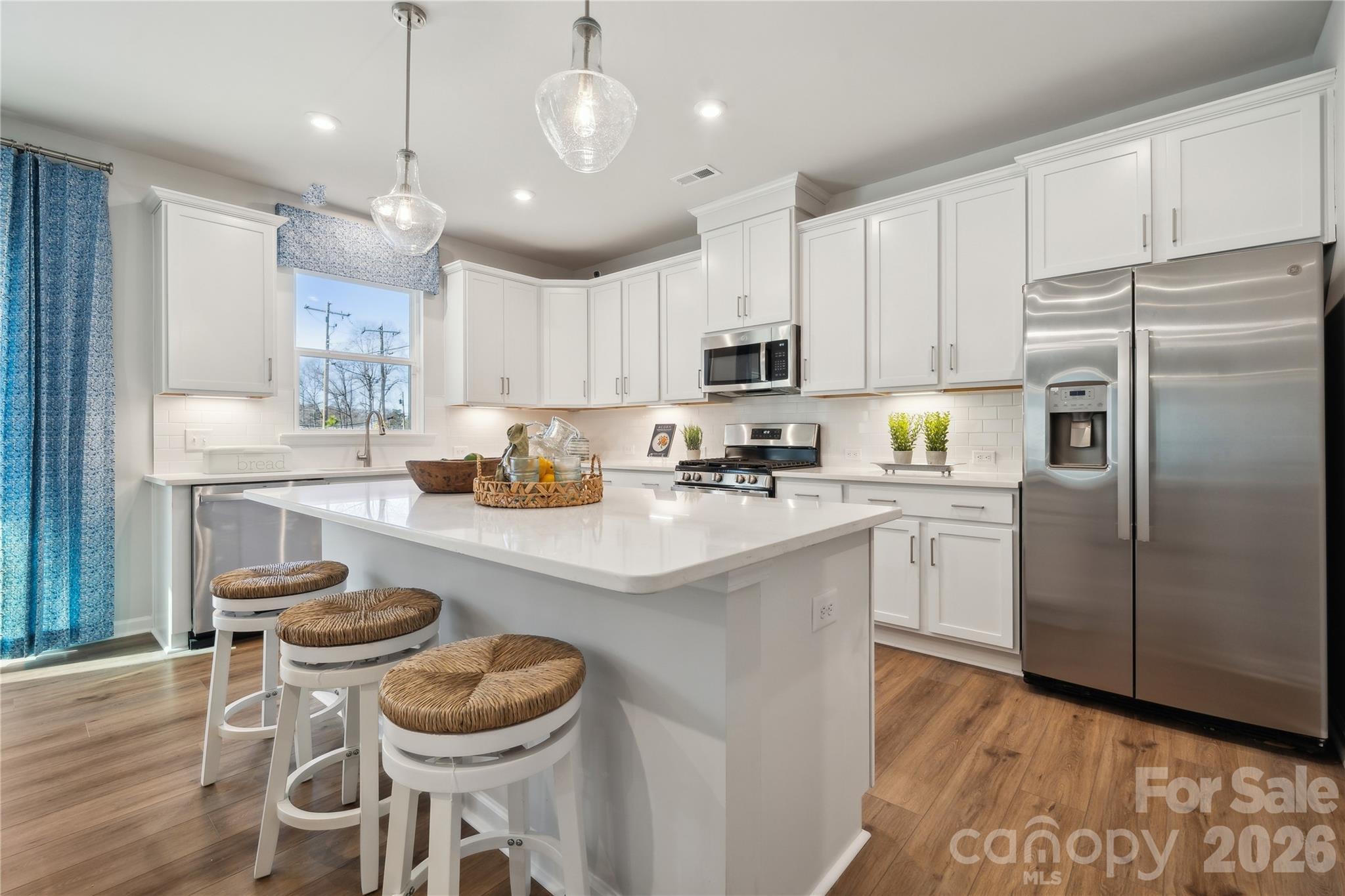 Photo 10 of 6521 Alanbrook Road, Charlotte, NC