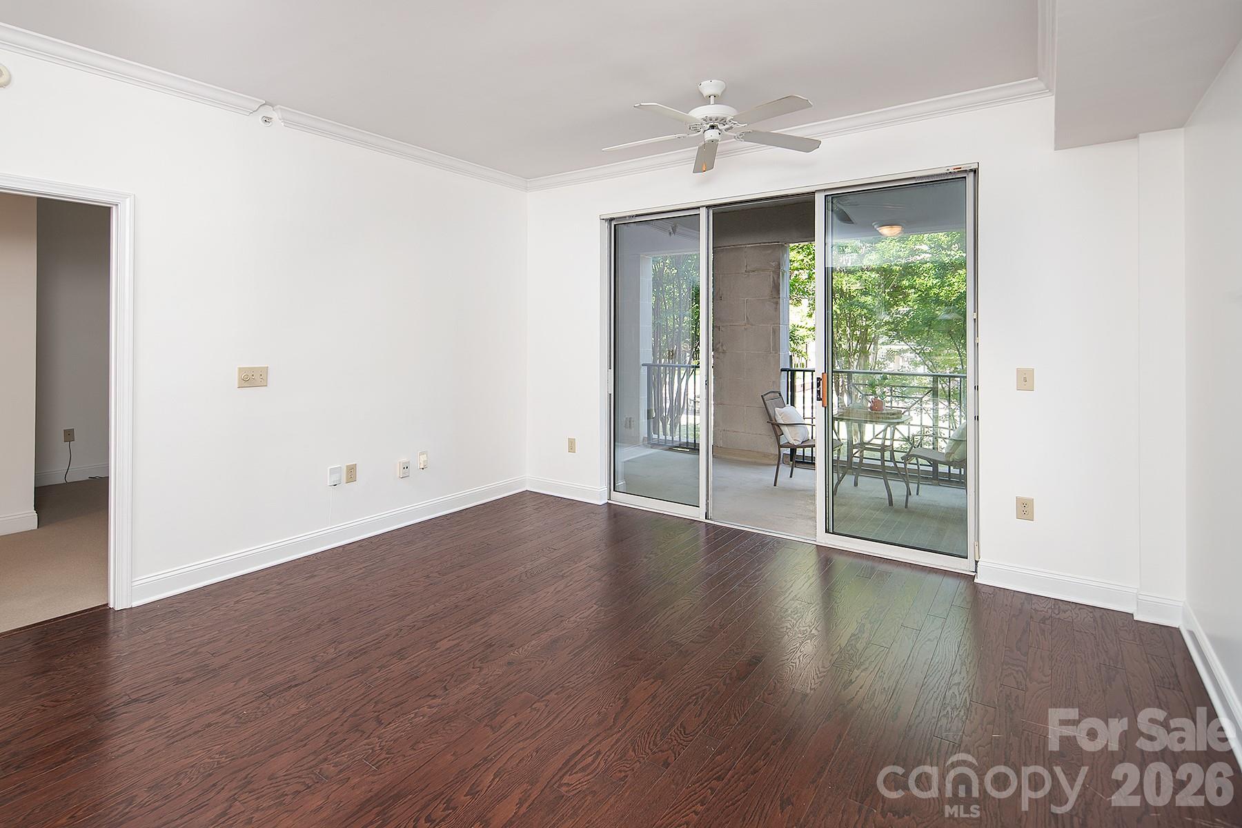 Photo 11 of 300 W 5th Street W204, Charlotte, NC