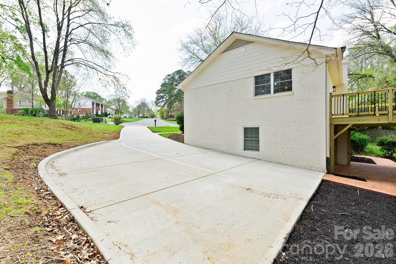 Photo 25 of 100 Chadmore Drive, Charlotte, NC