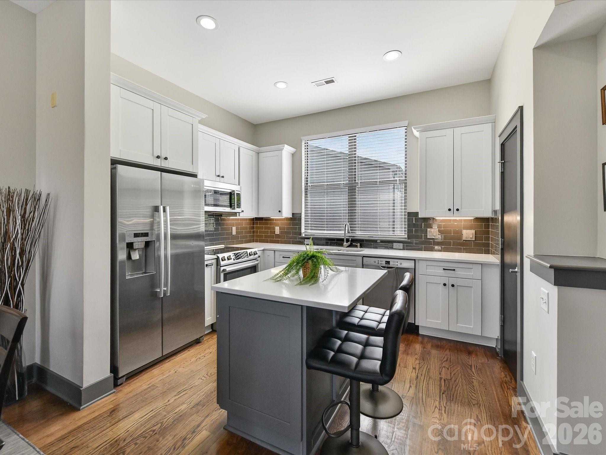 Photo 9 of 420 N Mcdowell Street, Charlotte, NC
