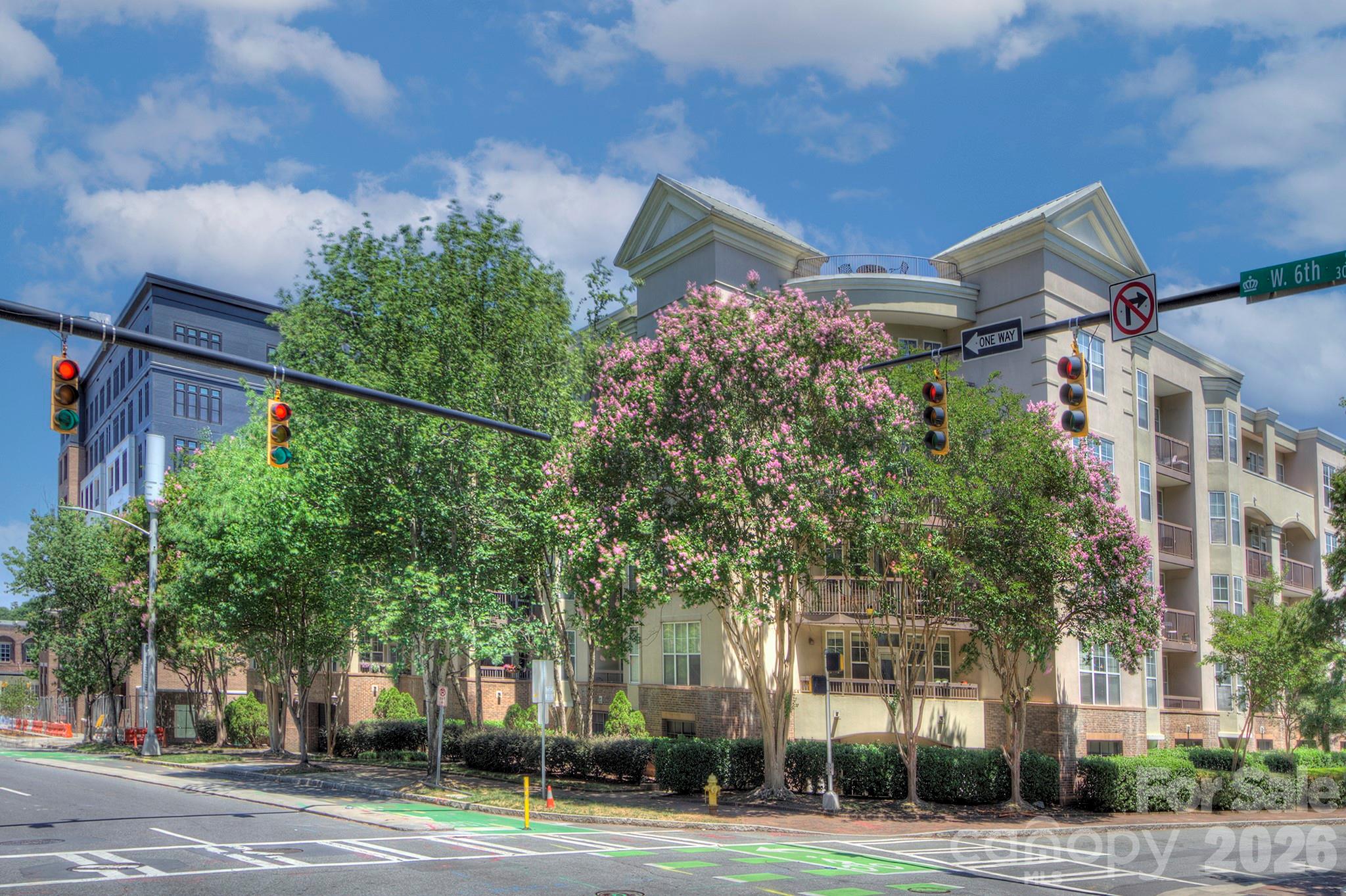 Home for sale at 405 W 7th Street303, Charlotte, NC — photo 1 of 42