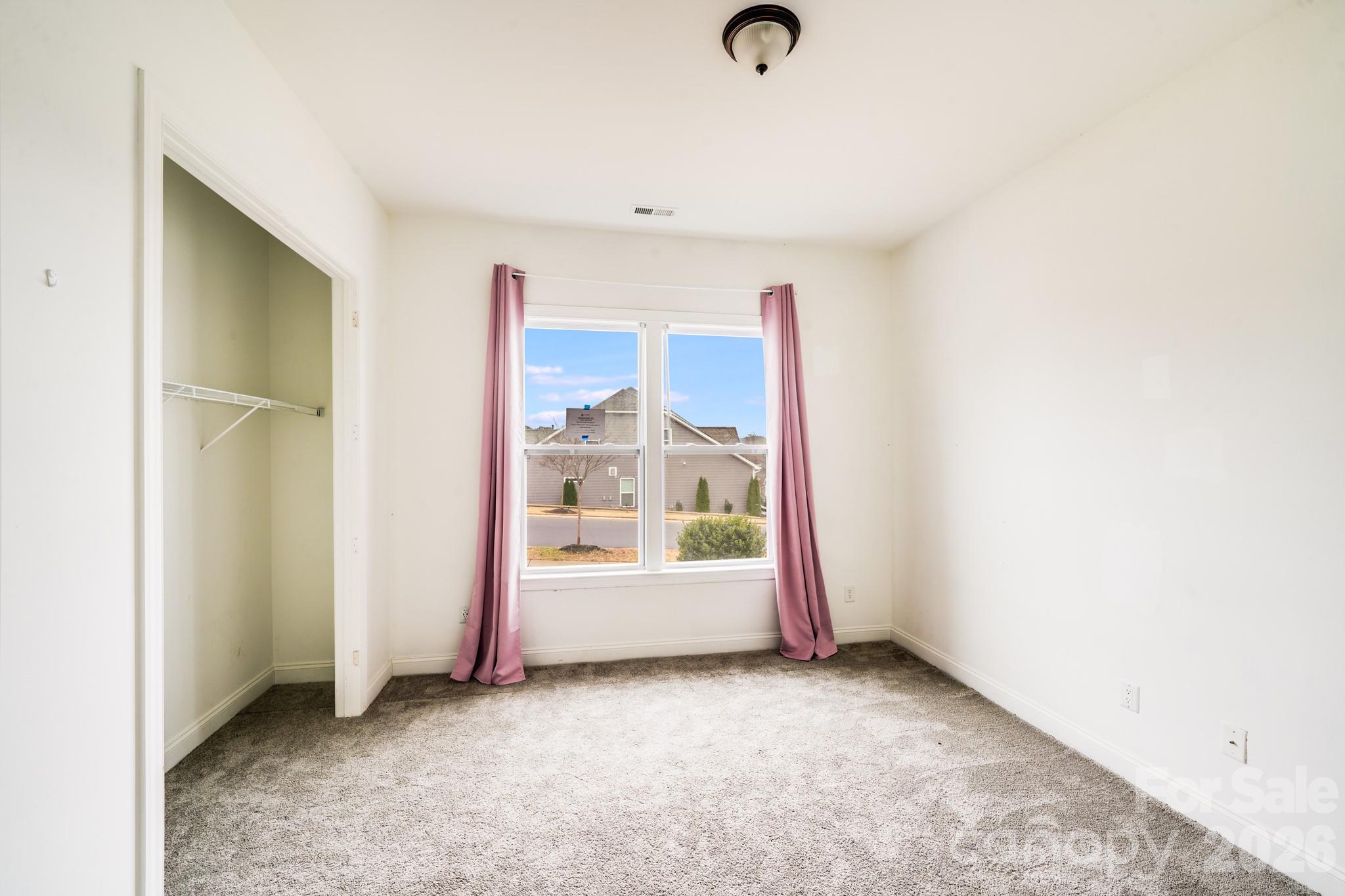 Photo 9 of 16004 Deer River Road, Charlotte, NC