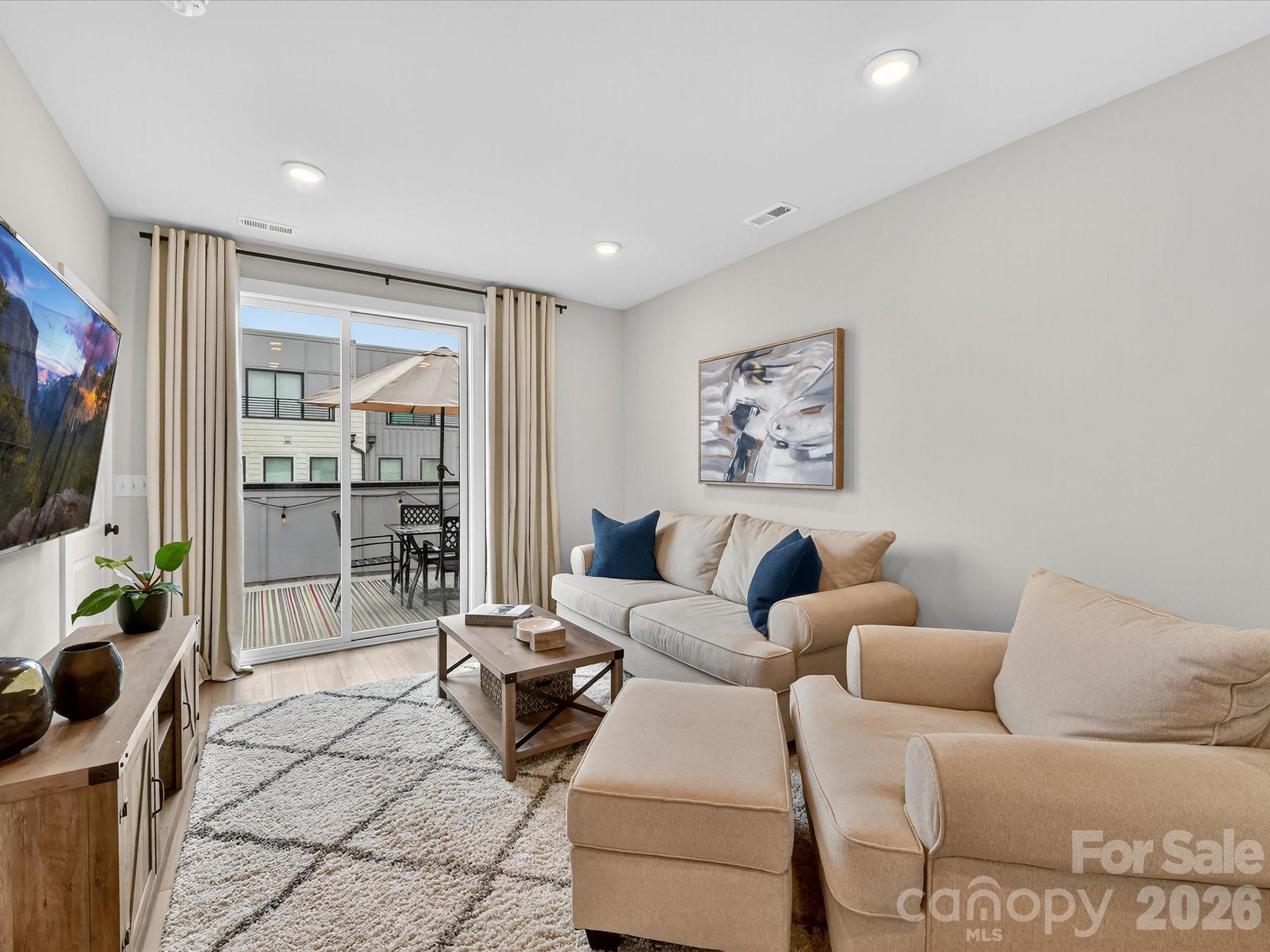 Photo 27 of 2024 Terwilliger Terrace, Charlotte, NC
