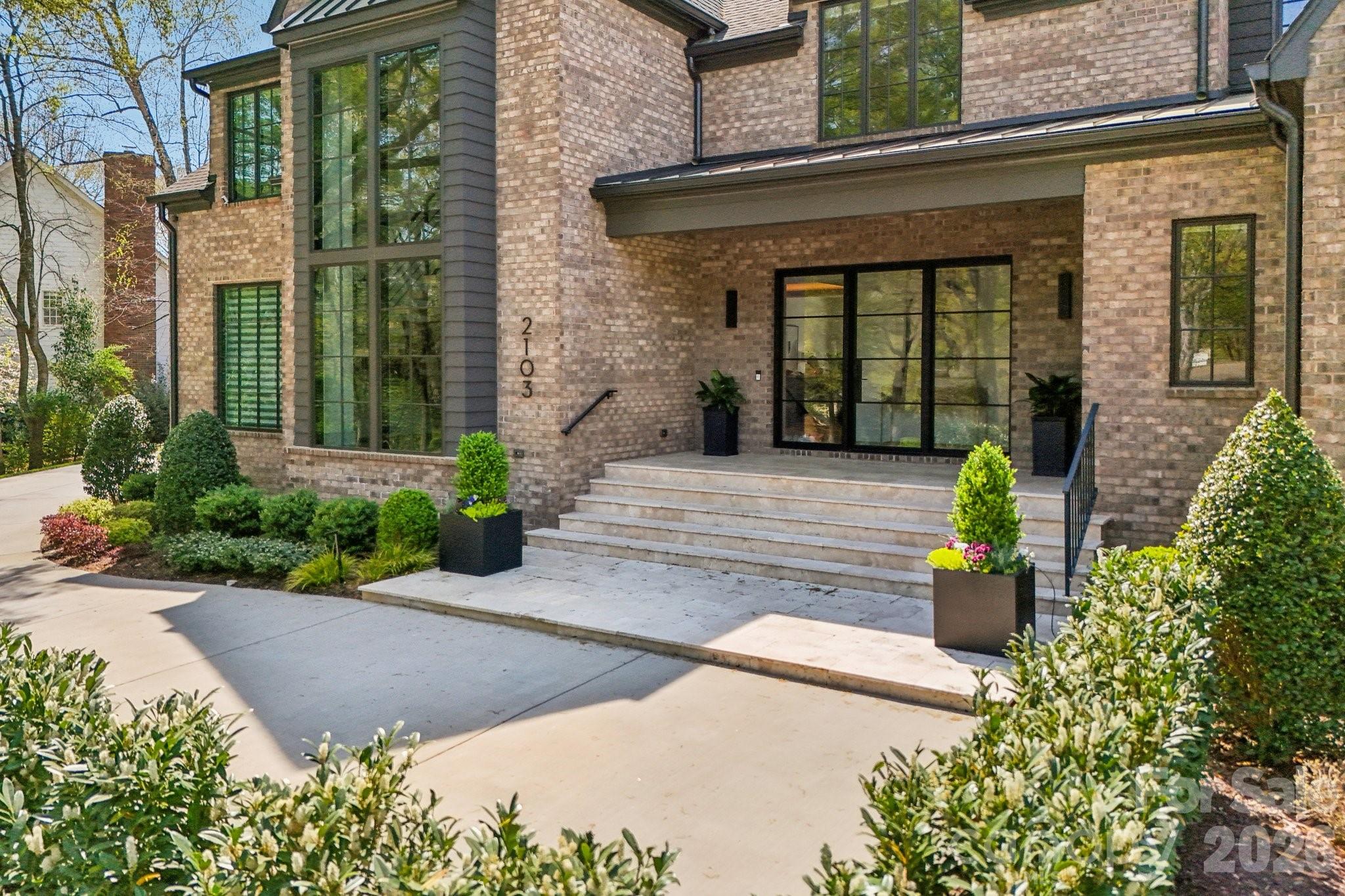 2103 Cortelyou Road, Charlotte, NC - photo 3 of 46