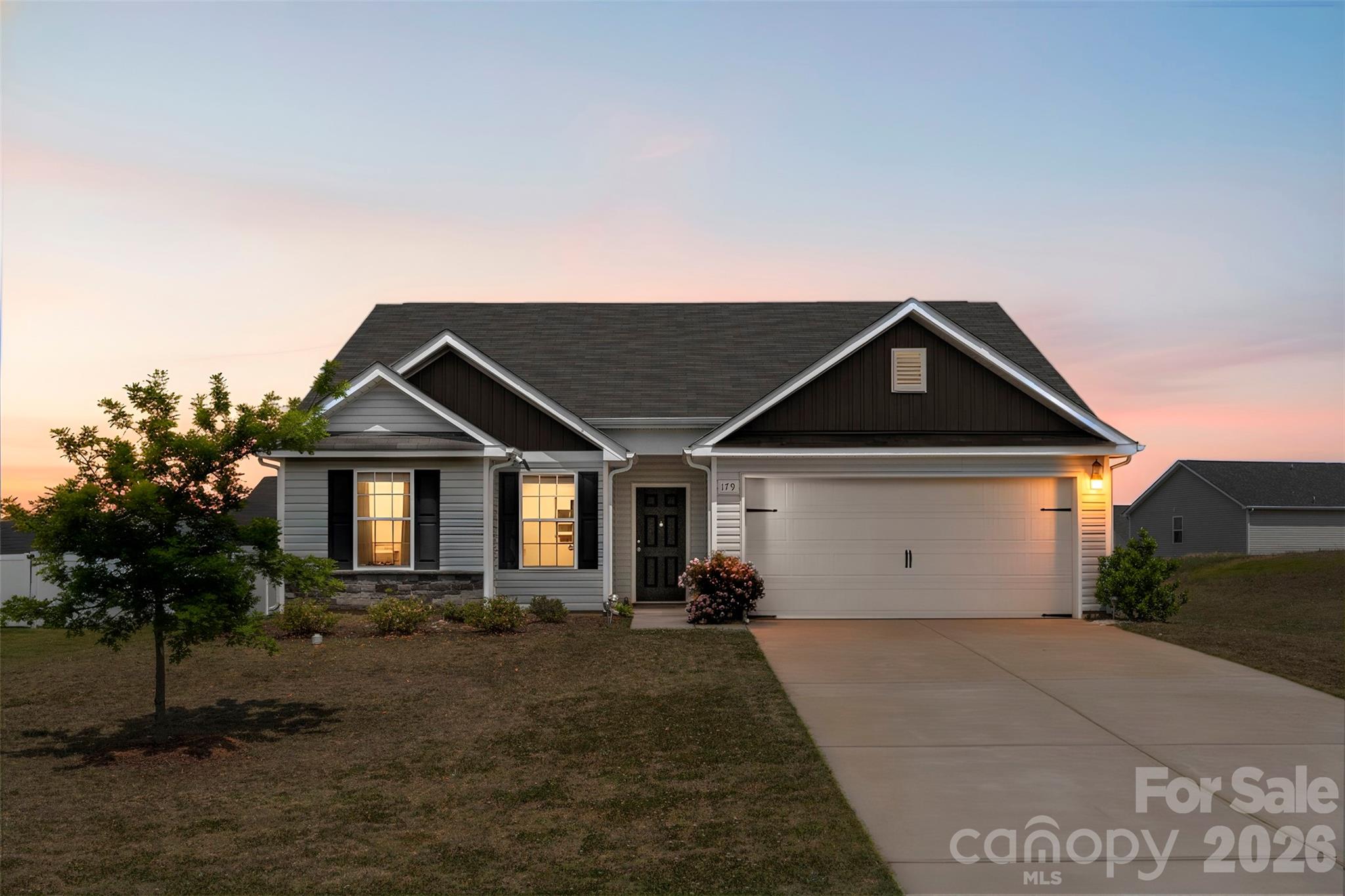 Home for sale at 179 Rosedale Street, Kings Mountain, NC — photo 1 of 28