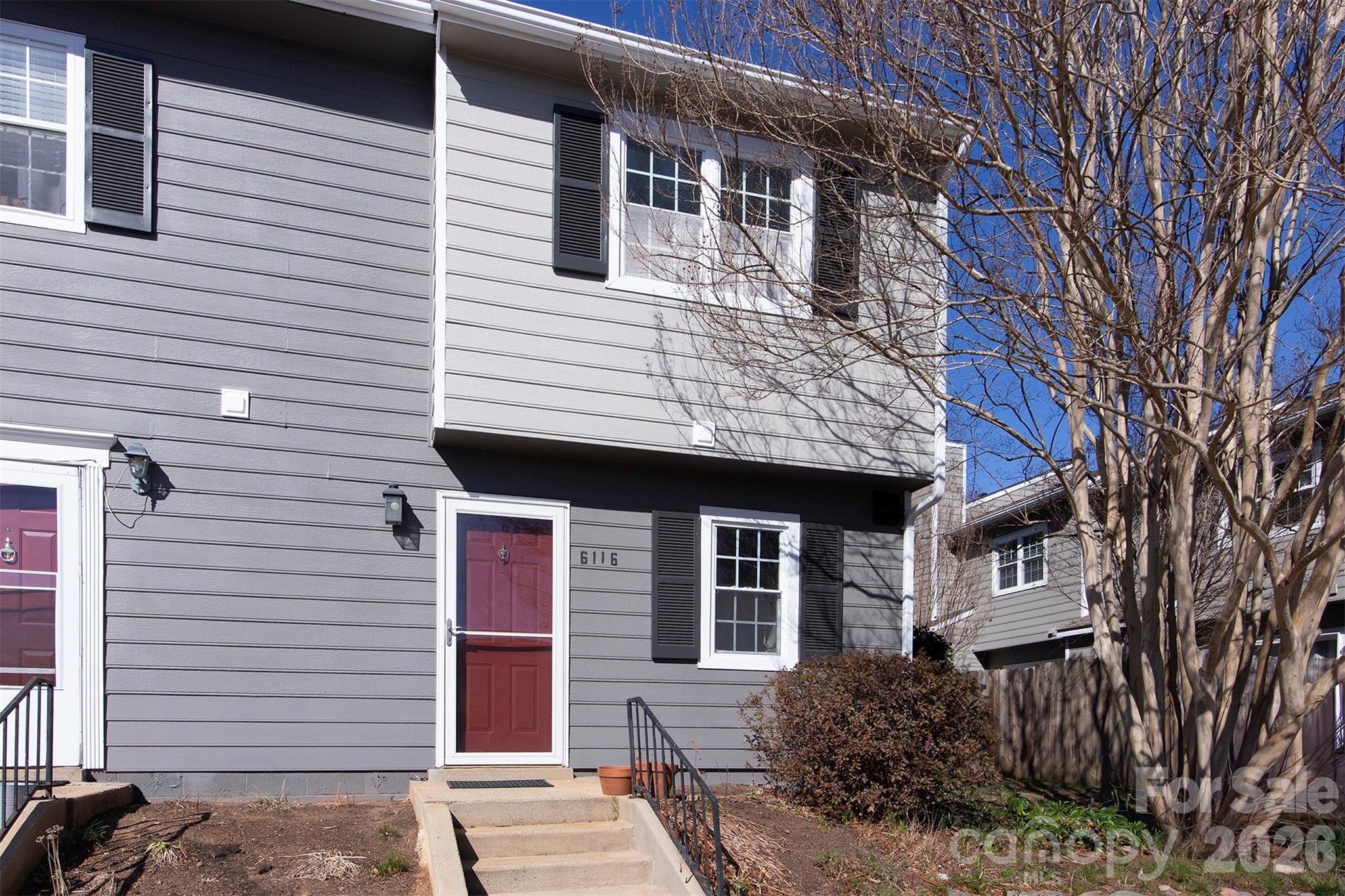 Home for sale at 6116 Heath Ridge CourtH, Charlotte, NC — photo 1 of 20