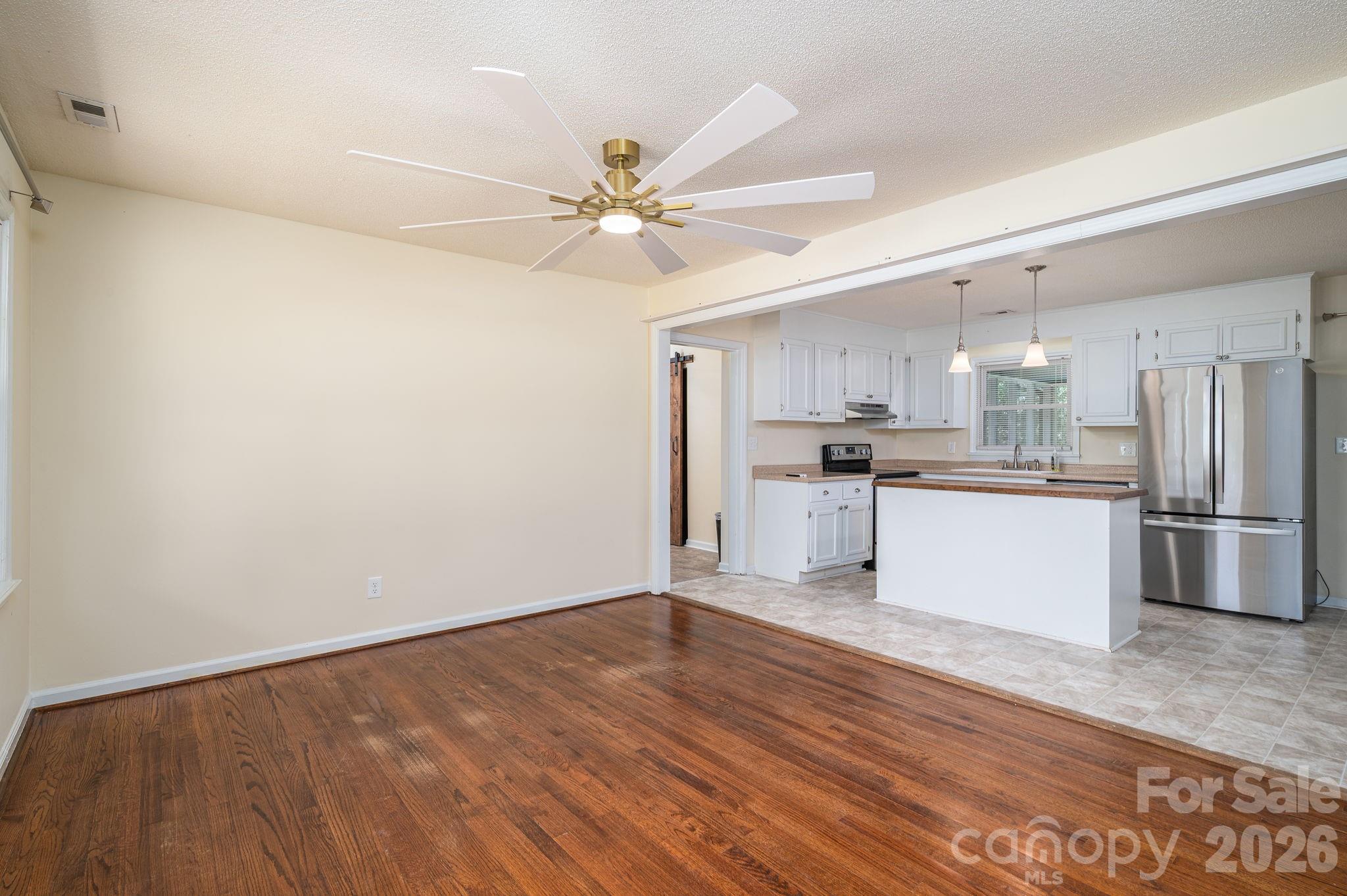 413 Bell Road, Kings Mountain, NC - photo 5 of 48