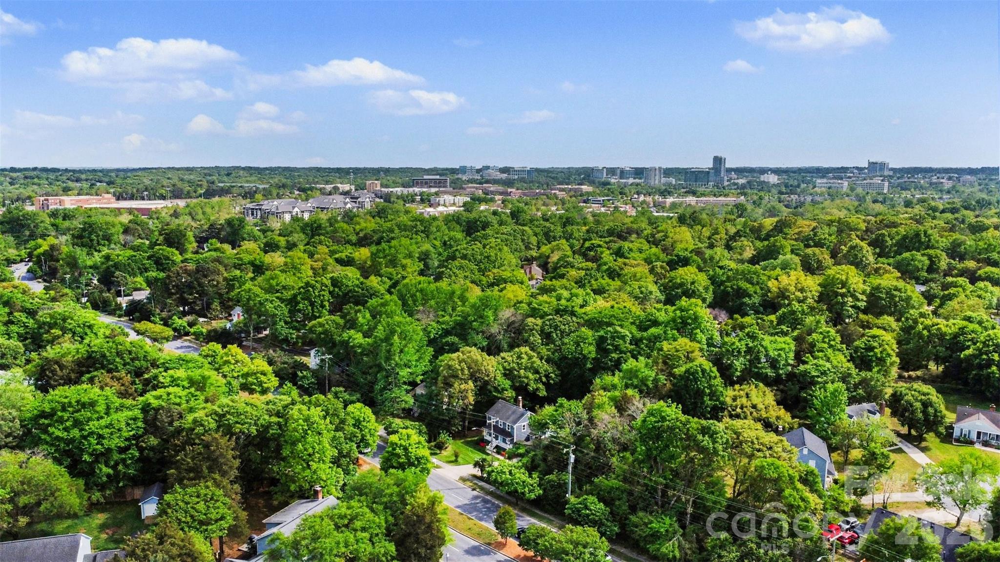 Photo 28 of 6614 Point Comfort Lane, Charlotte, NC