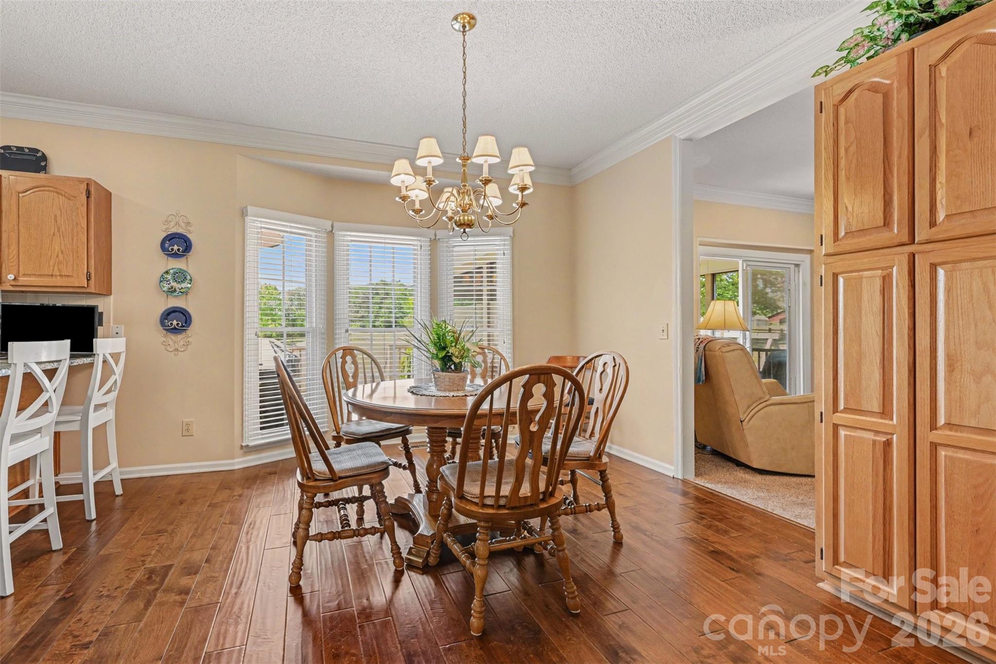 4051 Pinecrest Drive NE, Hickory, NC - photo 17 of 42