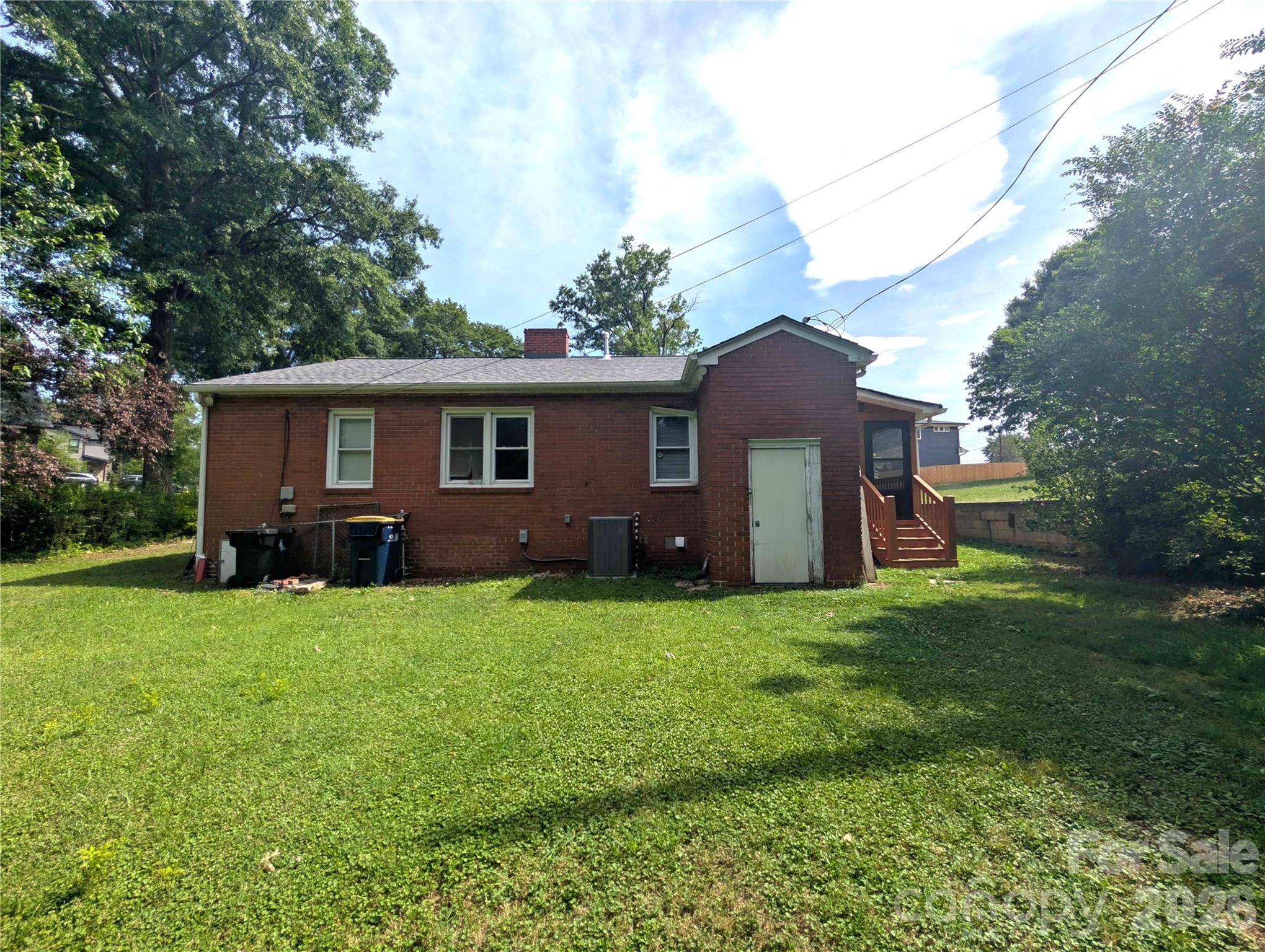 Home for sale at 542 Stegall Street, Charlotte, NC — photo 10 of 12