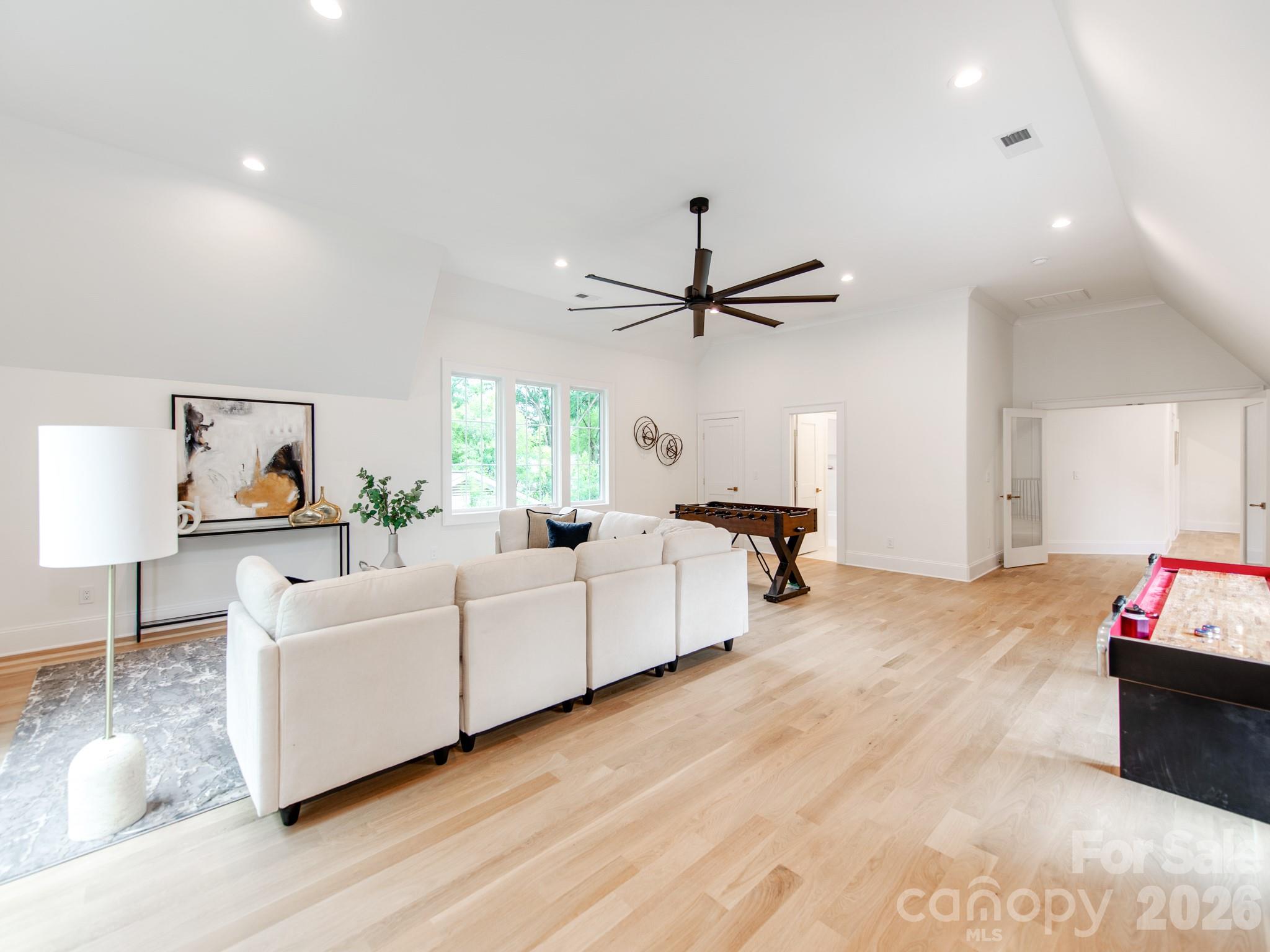 Photo 34 of 4627 Water Oak Road, Charlotte, NC