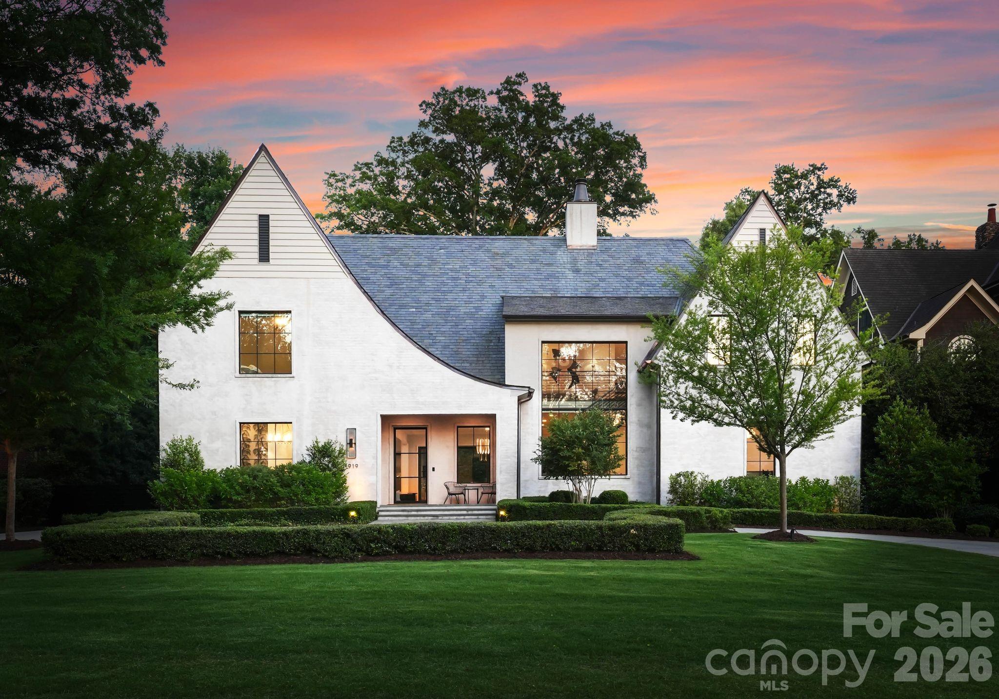 Photo 2 of 1919 Shoreham Drive, Charlotte, NC