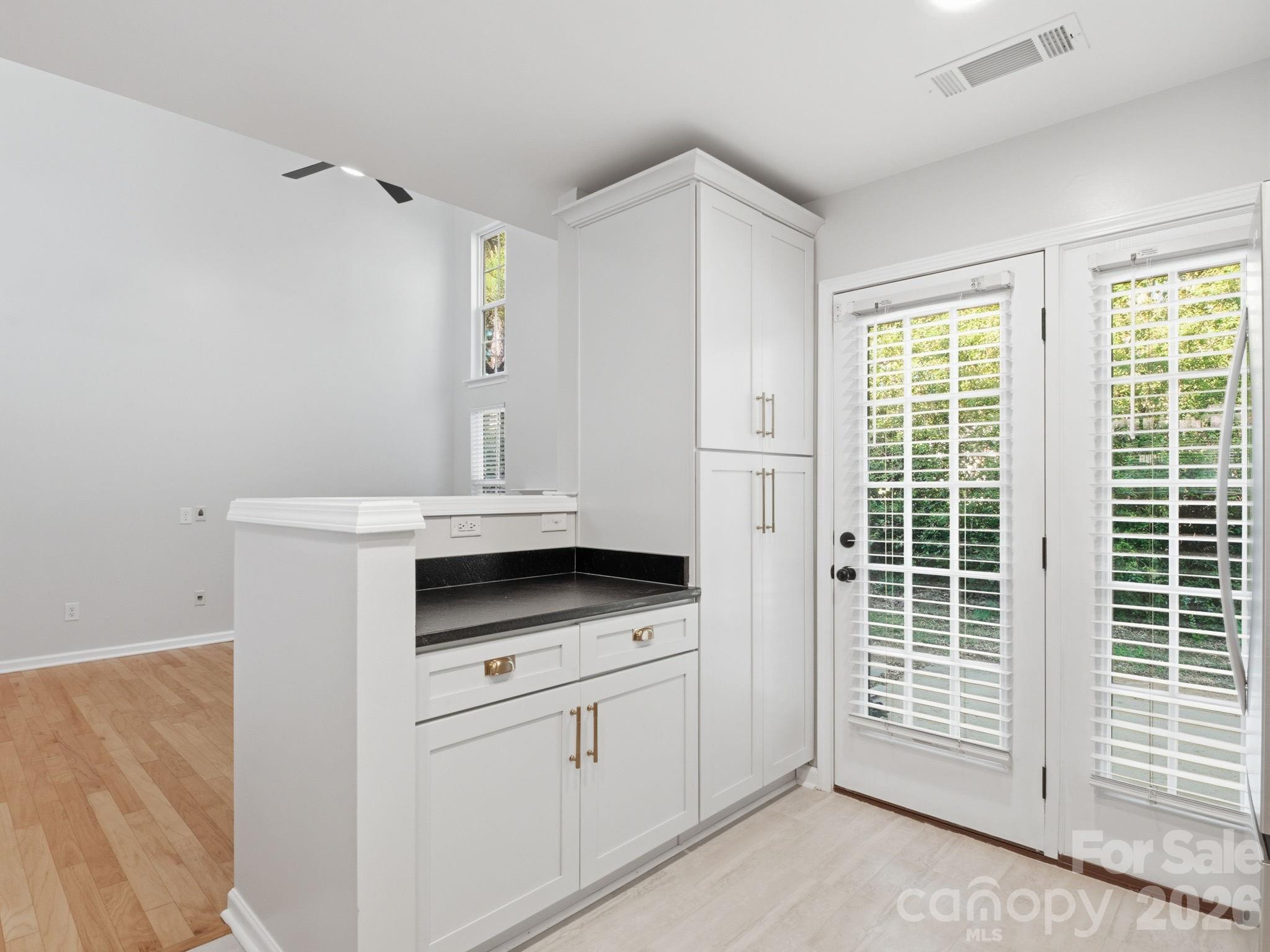 790 Rock Lake Glen, Fort Mill, SC - photo 10 of 30