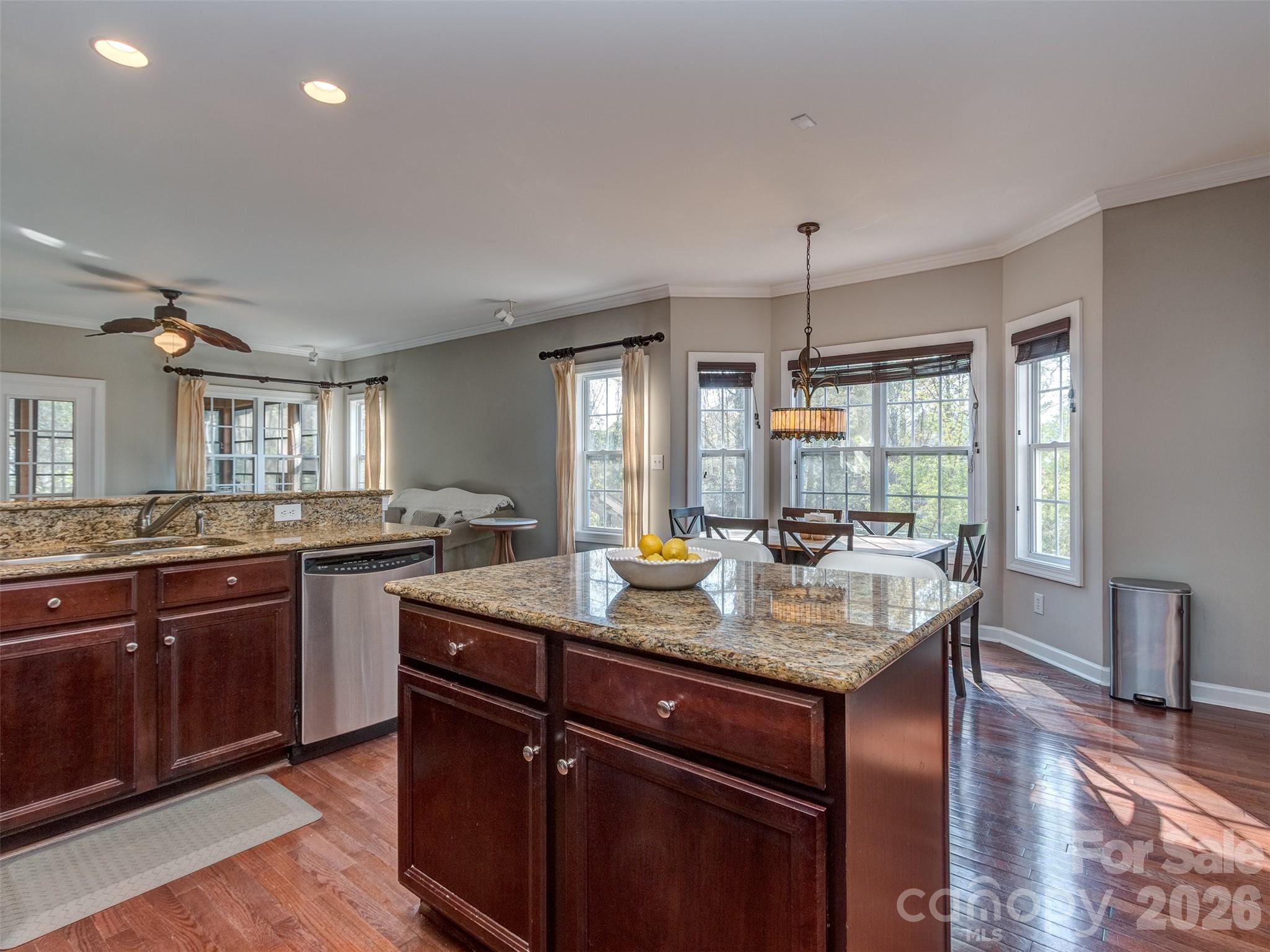Photo 9 of 12103 Crescent Run Court, Charlotte, NC