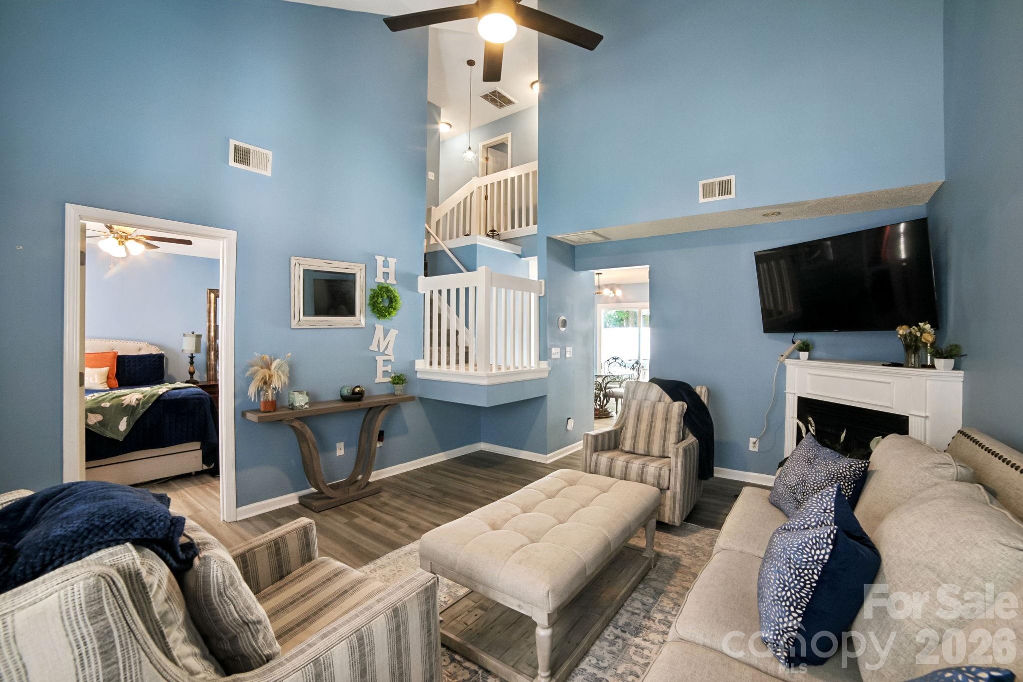 Photo 4 of 5427 Kimmerly Woods Drive, Charlotte, NC