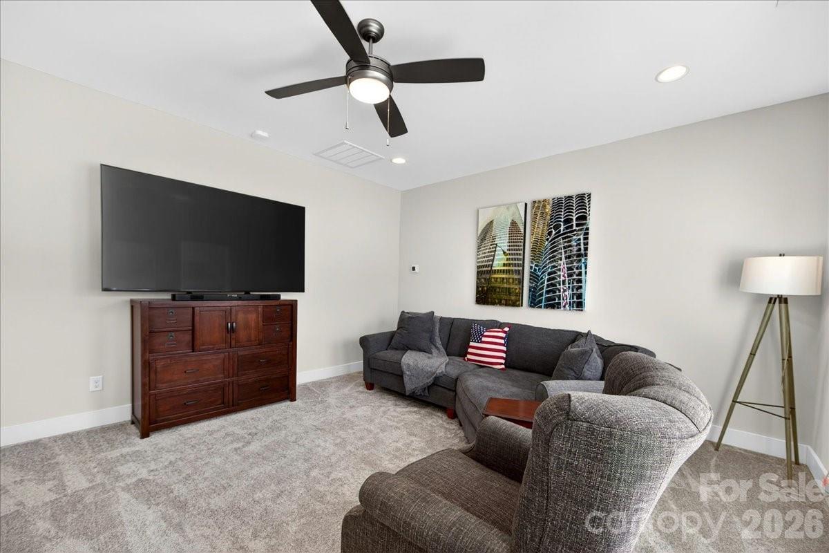 Photo 35 of 4136 Castleton Road, Charlotte, NC