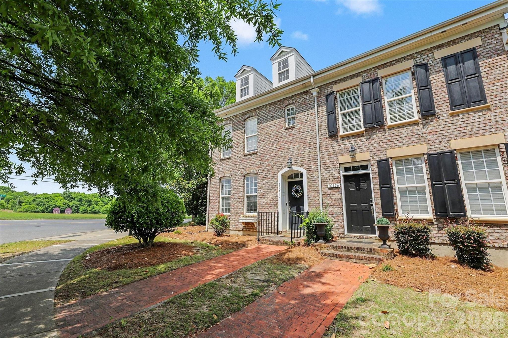 Photo 4 of 10560 Rocky Ford Club Road, Charlotte, NC