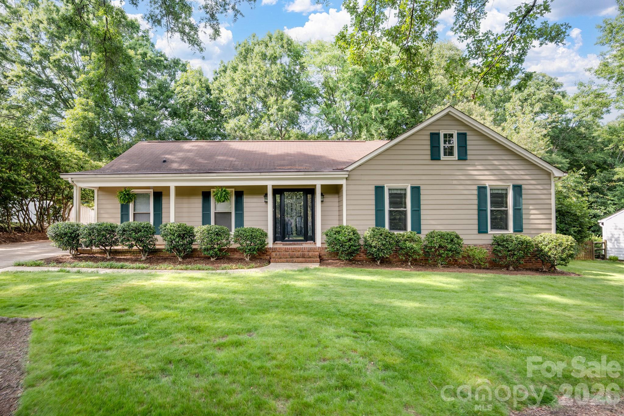 Photo 2 of 11831 Parks Farm Lane, Charlotte, NC