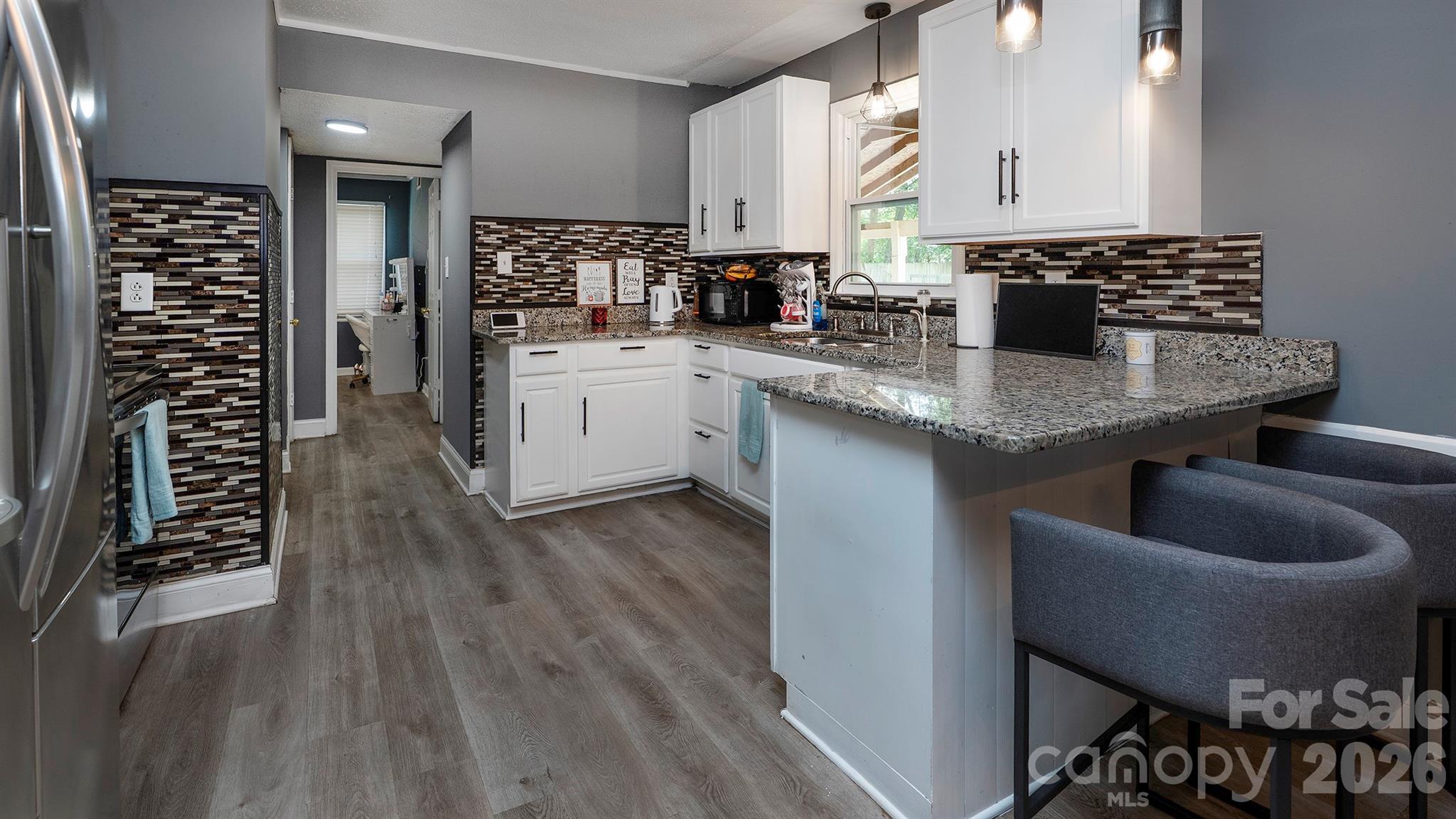 Photo 8 of 4900 Carriage Drive Circle, Charlotte, NC