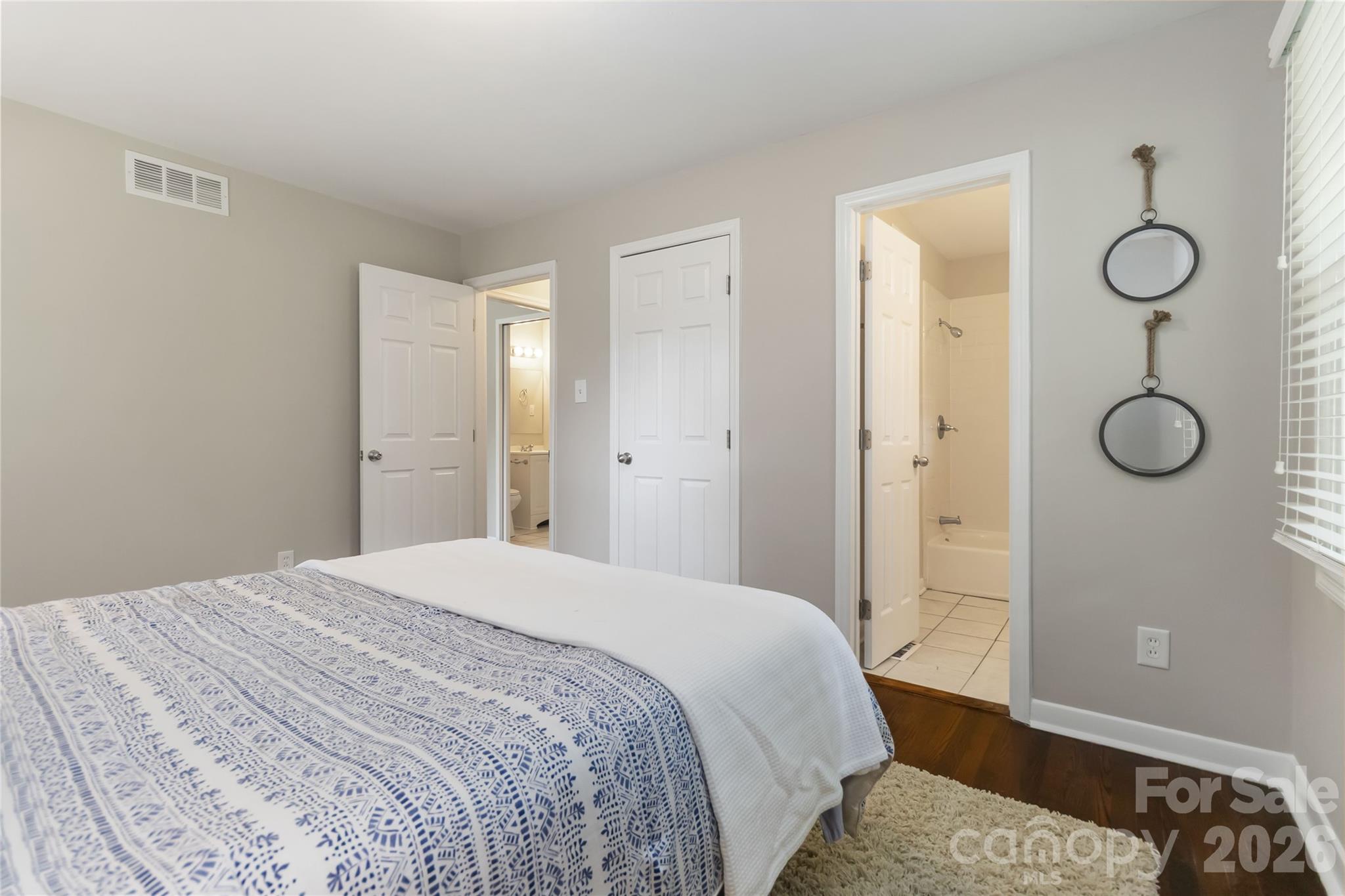 Photo 17 of 3526 Stonehaven Drive, Charlotte, NC