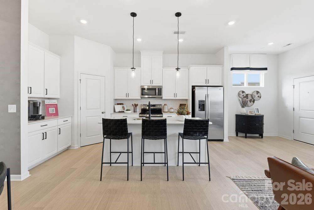 Home for sale at 21225 Lake Run Drive, Charlotte, NC — photo 1 of 44