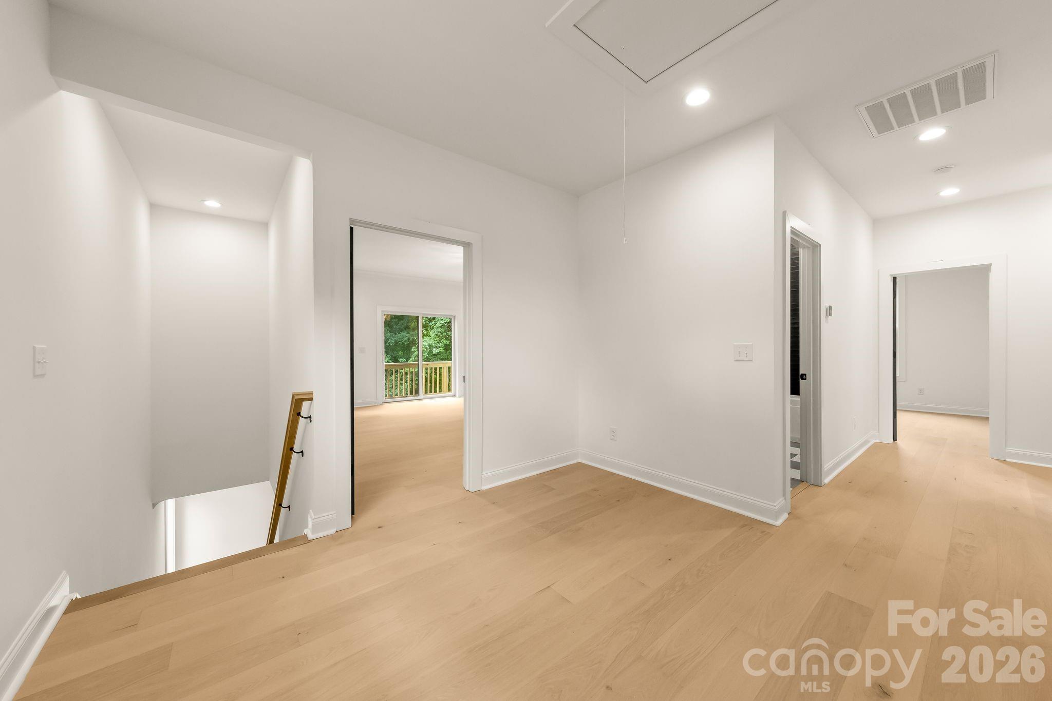 Photo 17 of 3031 Mathis Drive, Charlotte, NC