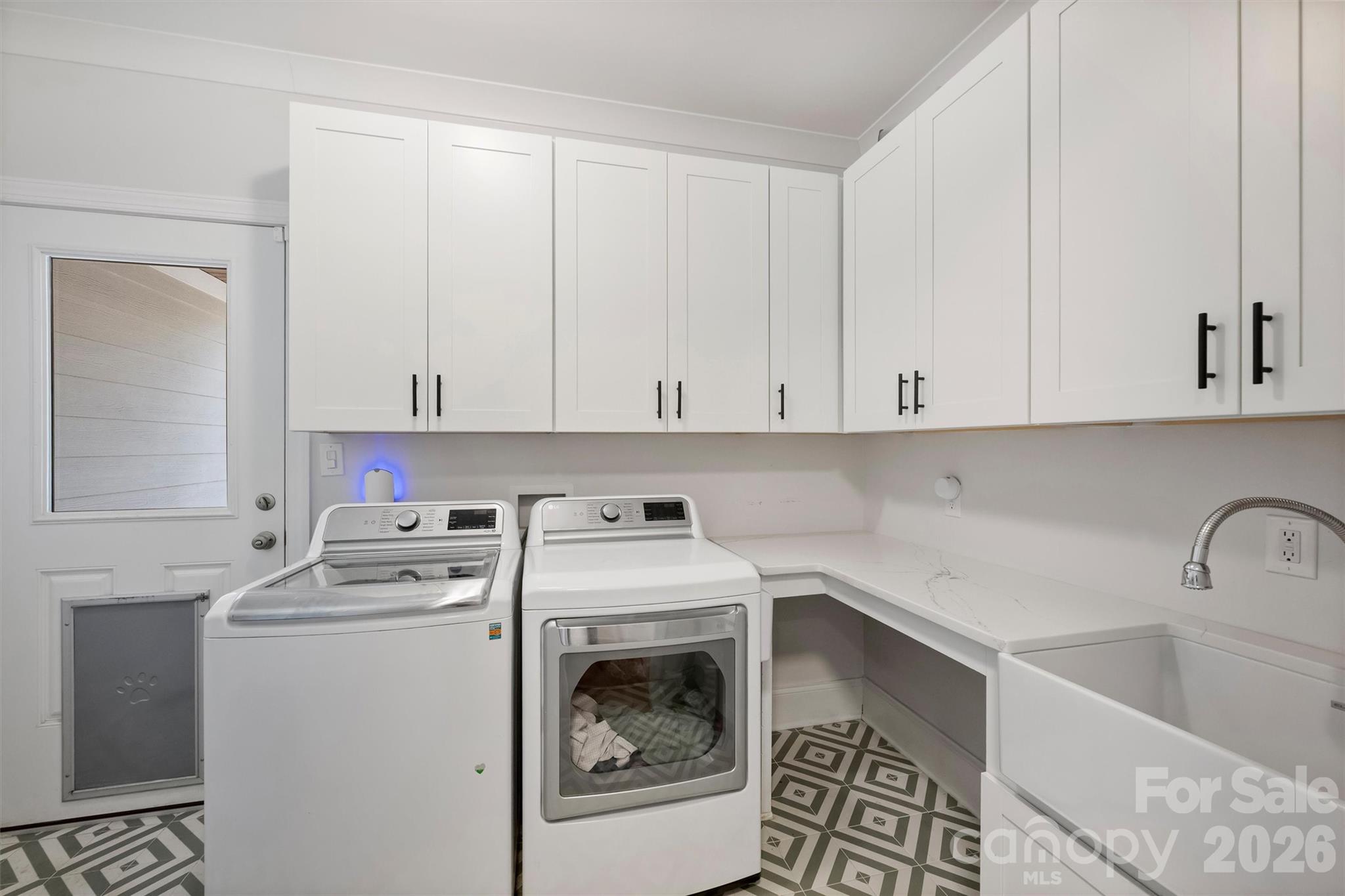 237 Hunter Lane, Charlotte, NC - photo 27 of 49