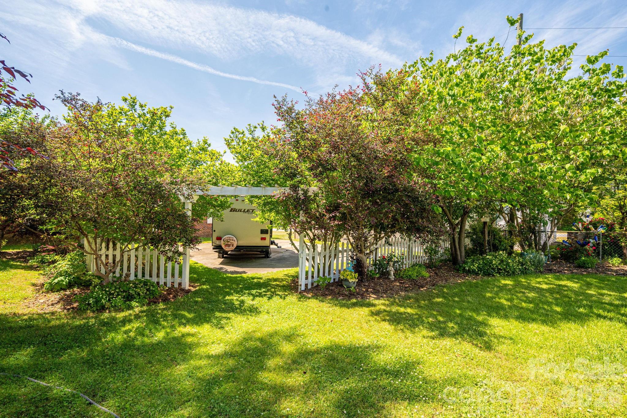 314 S Cedar Street, Lincolnton, NC - photo 39 of 44