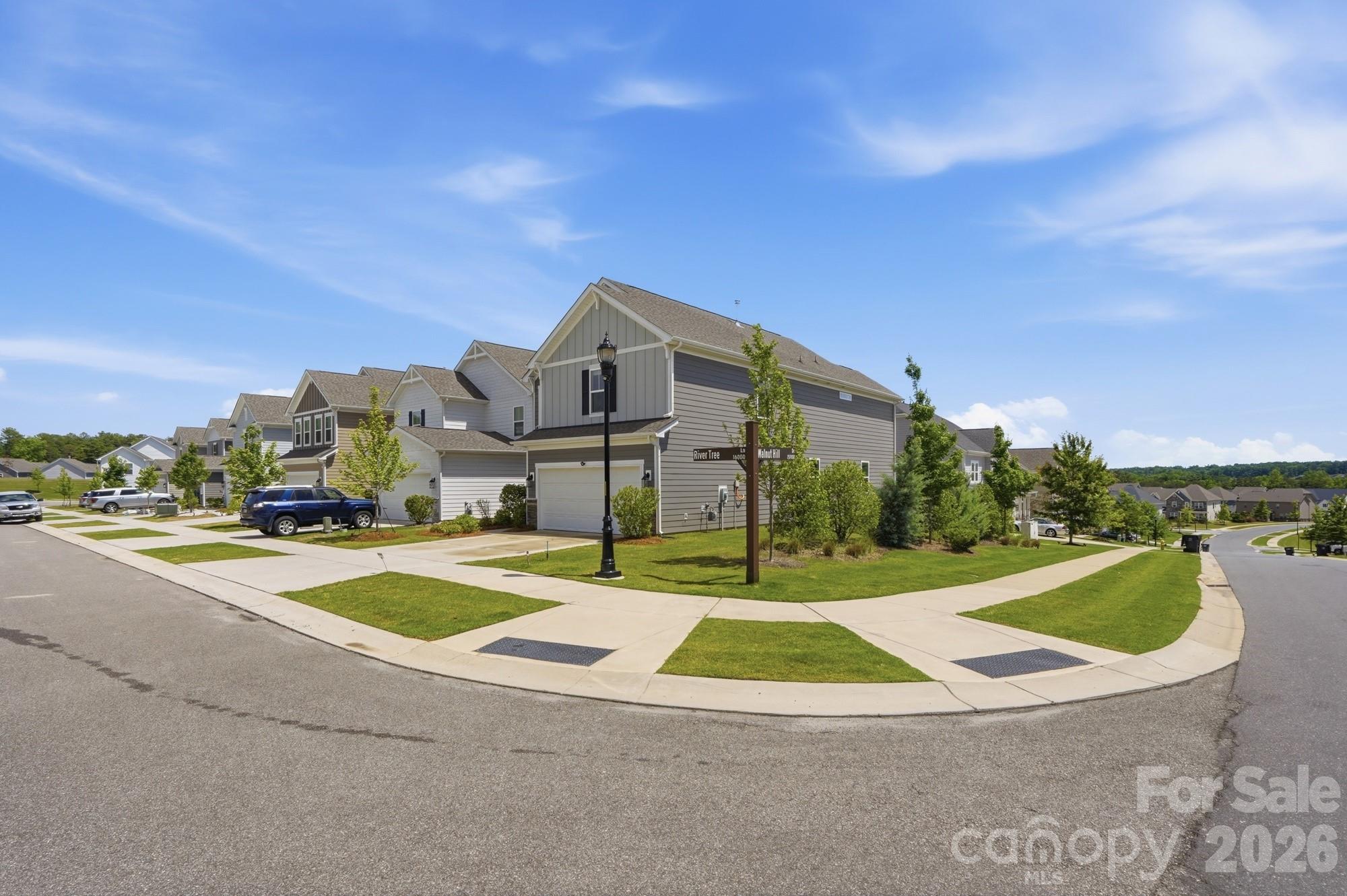 Photo 2 of 16043 River Tree Lane, Charlotte, NC