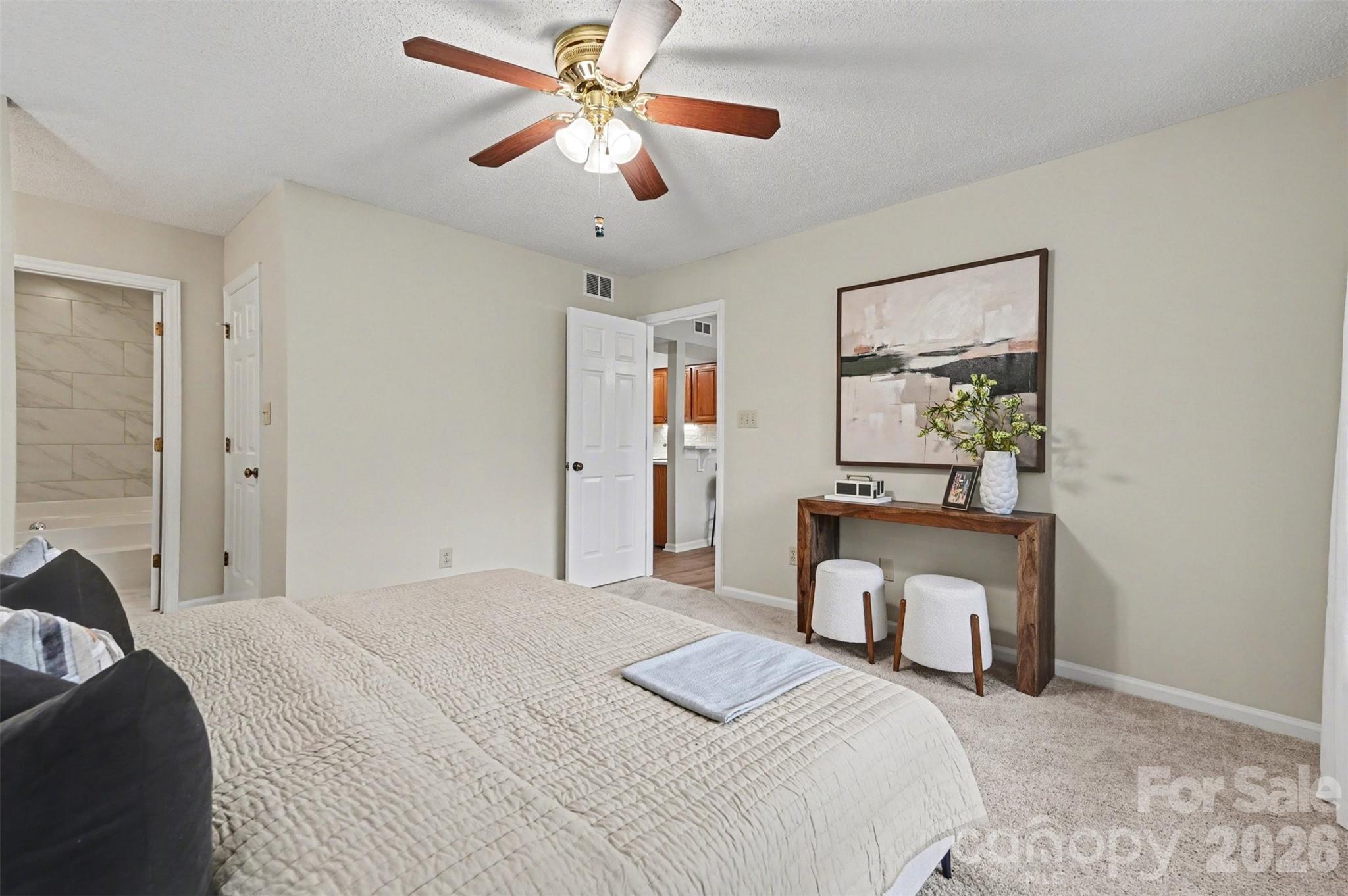 Photo 8 of 5866 Harris Grove Lane, Charlotte, NC