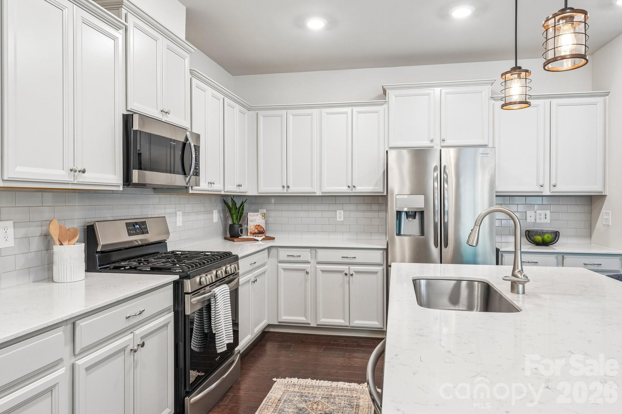 Photo 9 of 17810 Burnt Hickory Drive, Charlotte, NC
