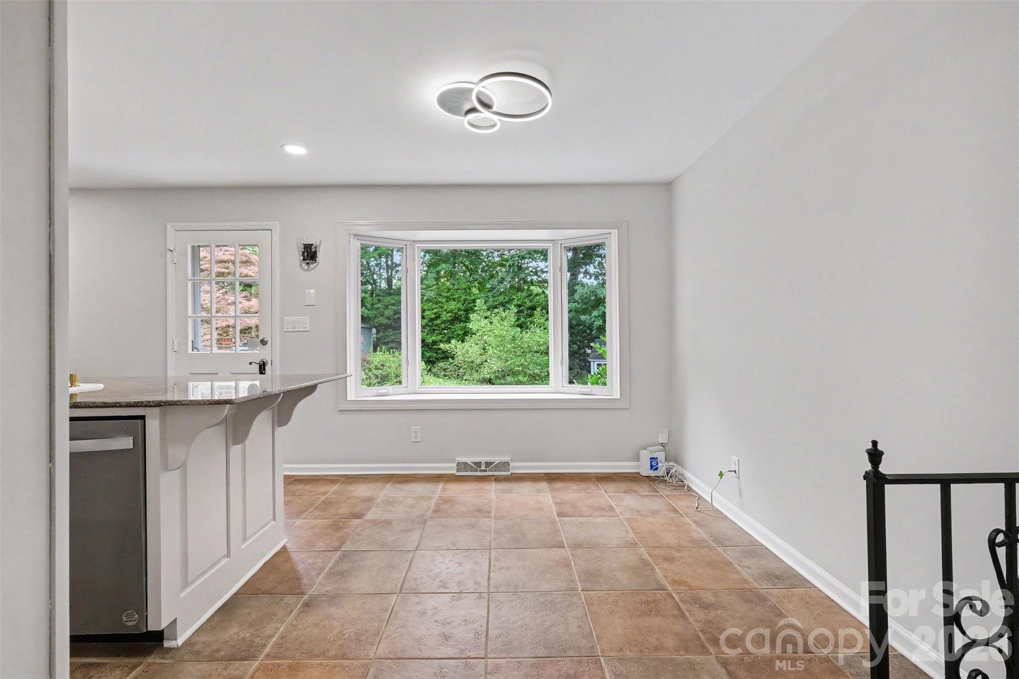 Home for sale at 1030 Mclaughlin Drive, Charlotte, NC — photo 12 of 33