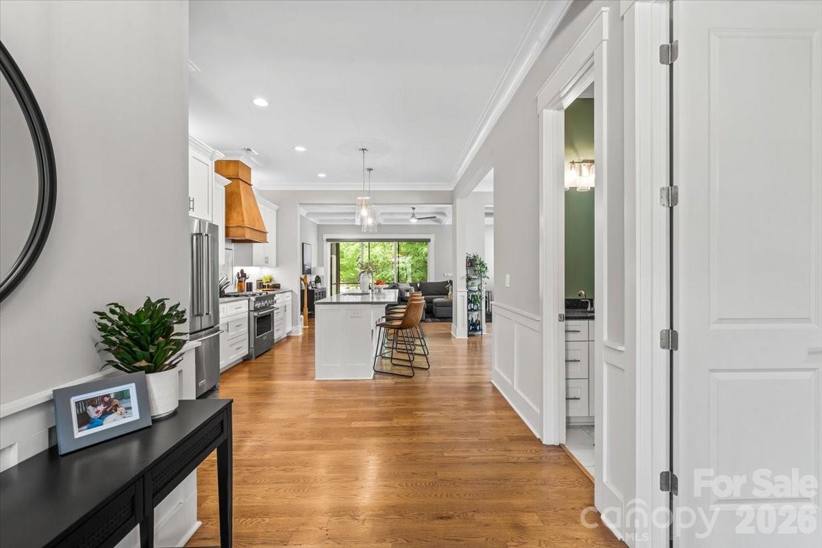 Photo 4 of 14125 Shelburne Village Drive, Charlotte, NC