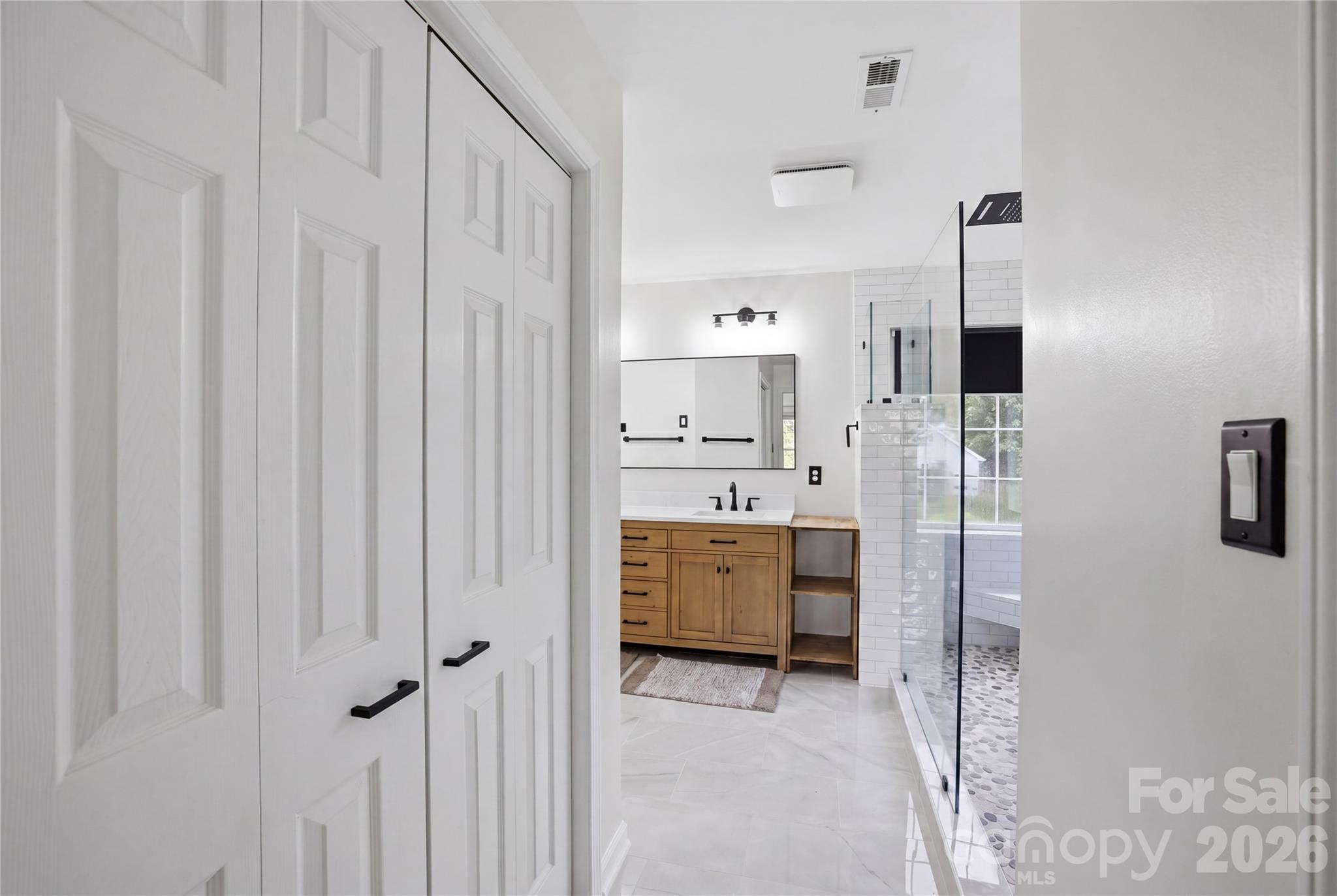 Photo 25 of 4704 Lone Tree Court, Charlotte, NC