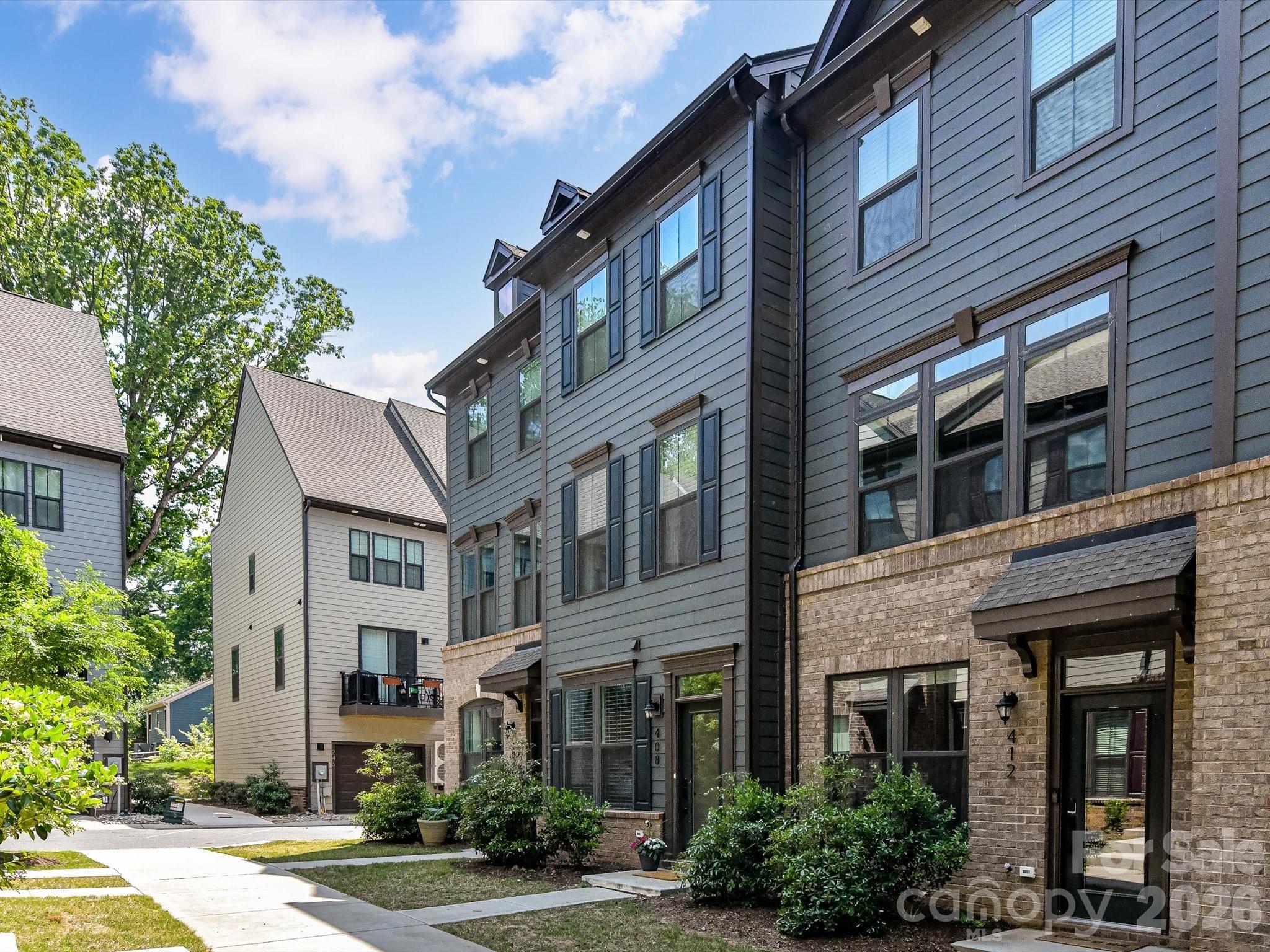 Photo 3 of 408 Tristram Lane, Charlotte, NC