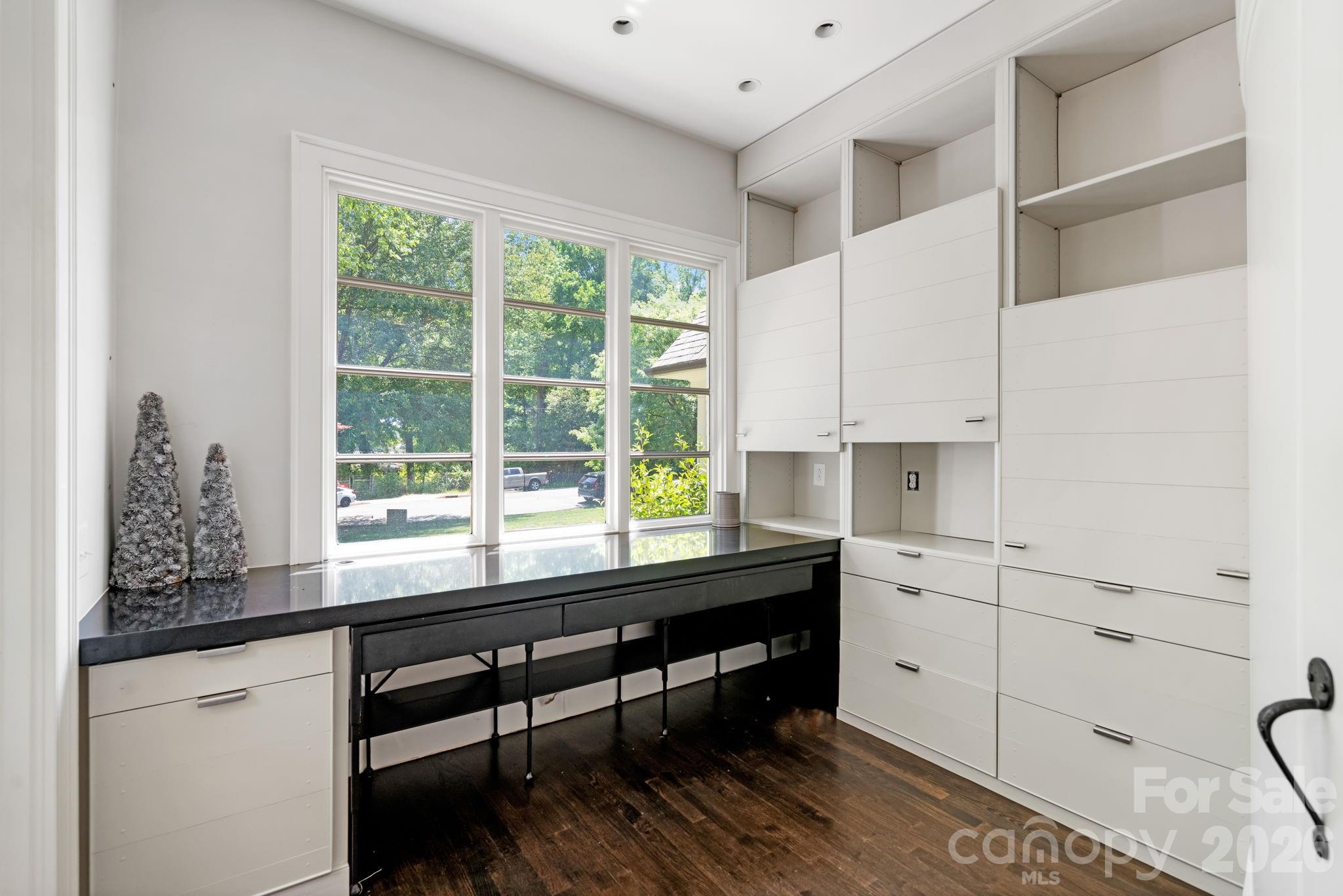3135 Loma Lane, Charlotte, NC - photo 20 of 45