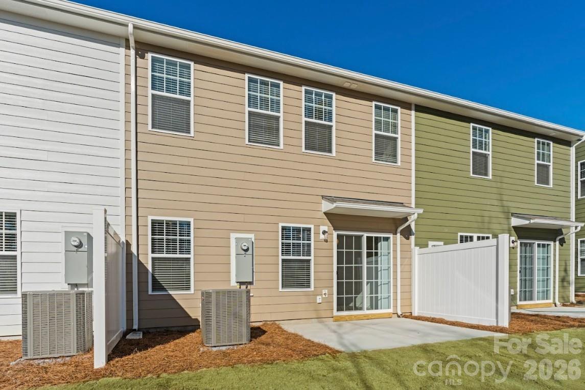 4132 Olympus Avenue303, Gastonia, NC - photo 16 of 19