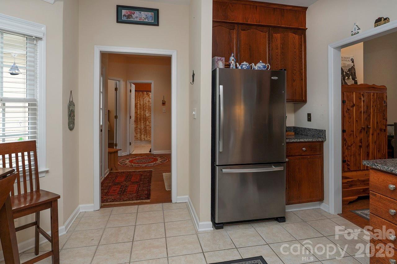 Photo 8 of 5935 Fitzwilliams Lane, Charlotte, NC