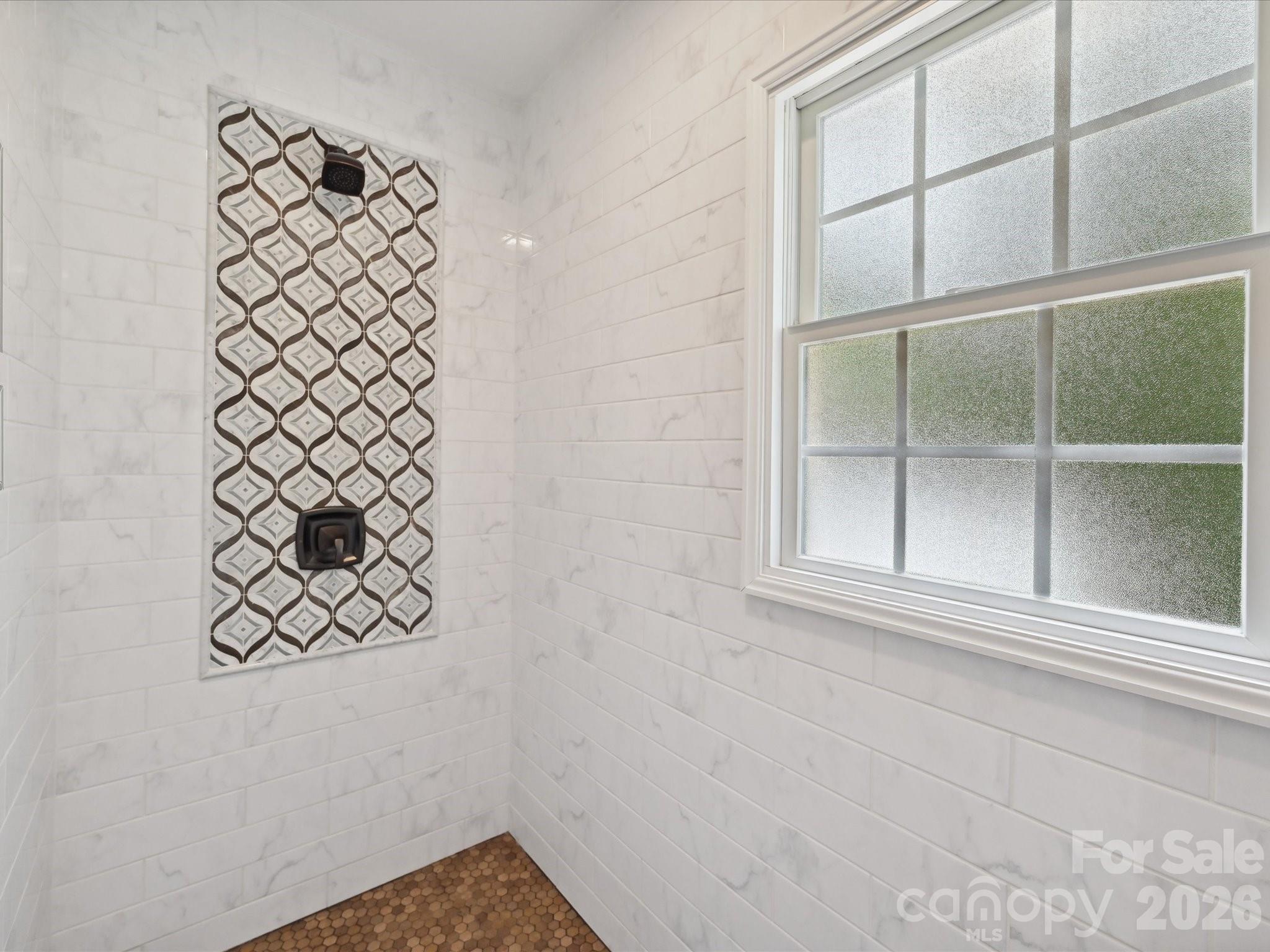 327 Whitestone Road, Charlotte, NC - photo 23 of 45