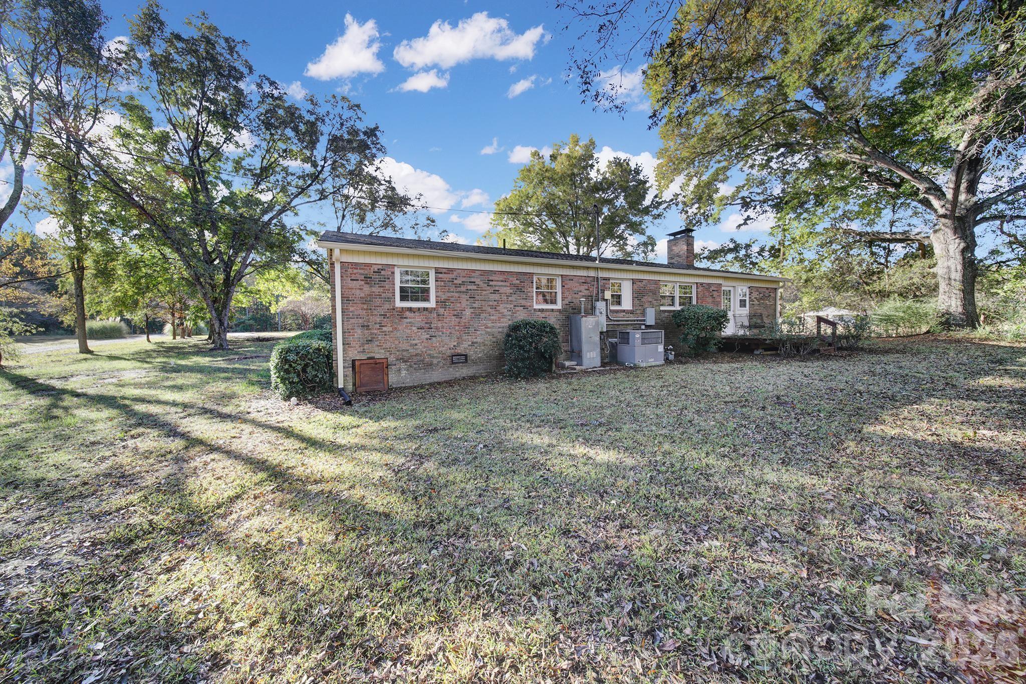Photo 3 of 3987 Taxahaw Road, Lancaster, SC